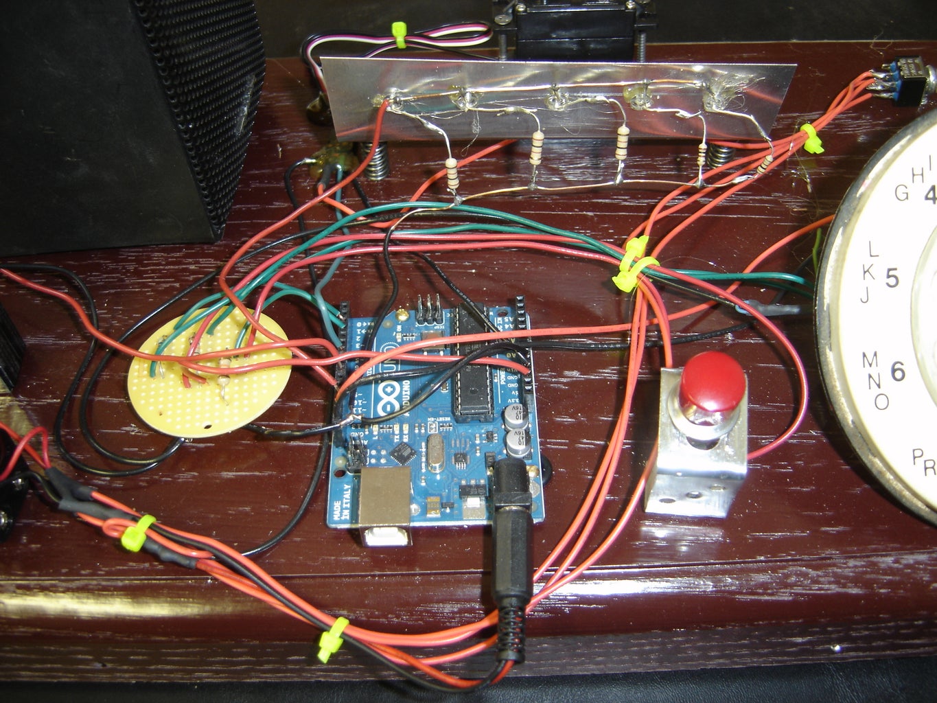 Rotary Phone Dial + Arduino + Invisible Ink = Birthday Present ... Rotary Phone Dial + Arduino + Invisible Ink = Birthday Present ...