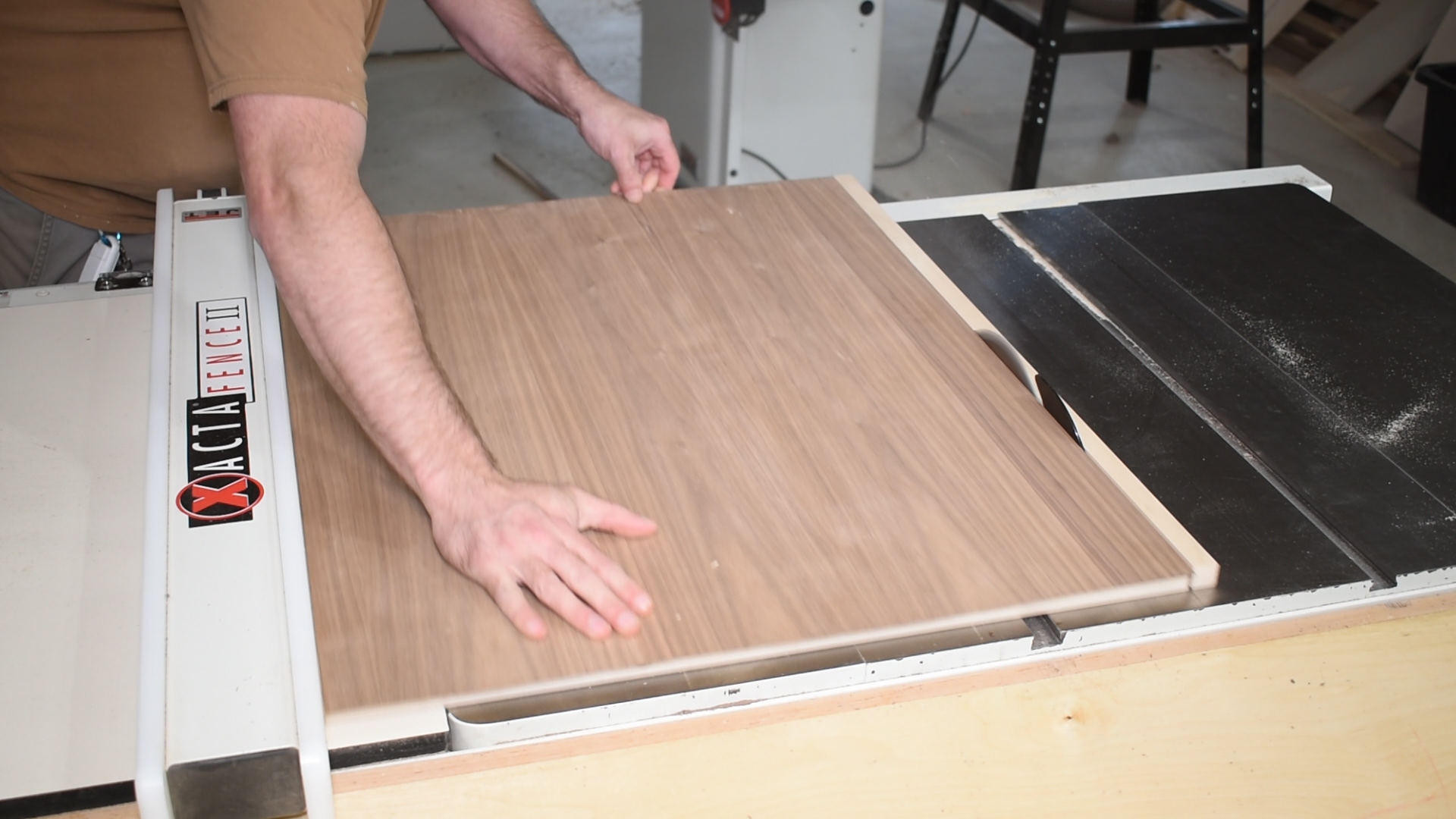 Comic Book Display Cabinet : 15 Steps (with Pictures) - Instructables