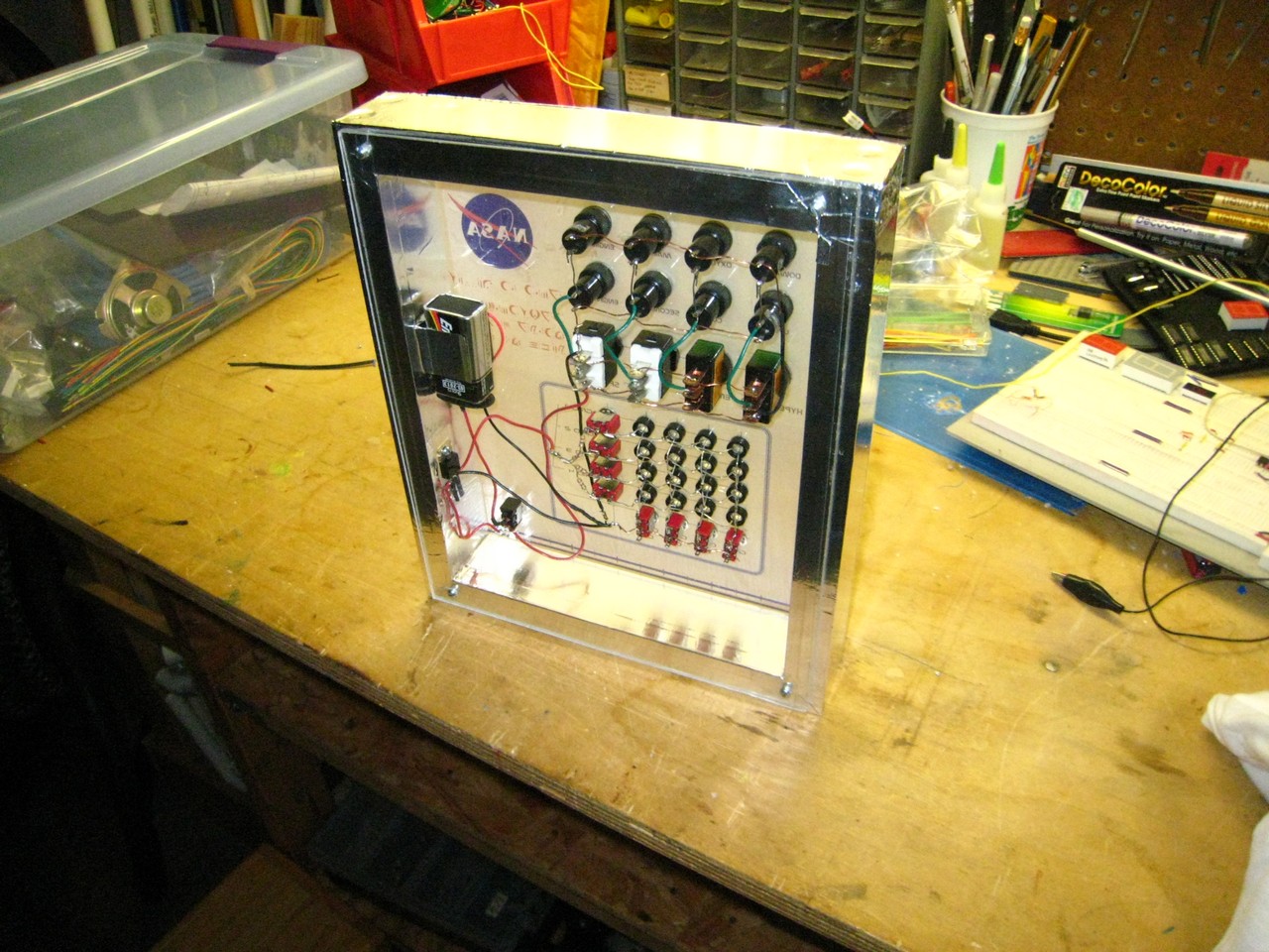 Kids "Spaceship Control Panel" Prop : 6 Steps - Instructables