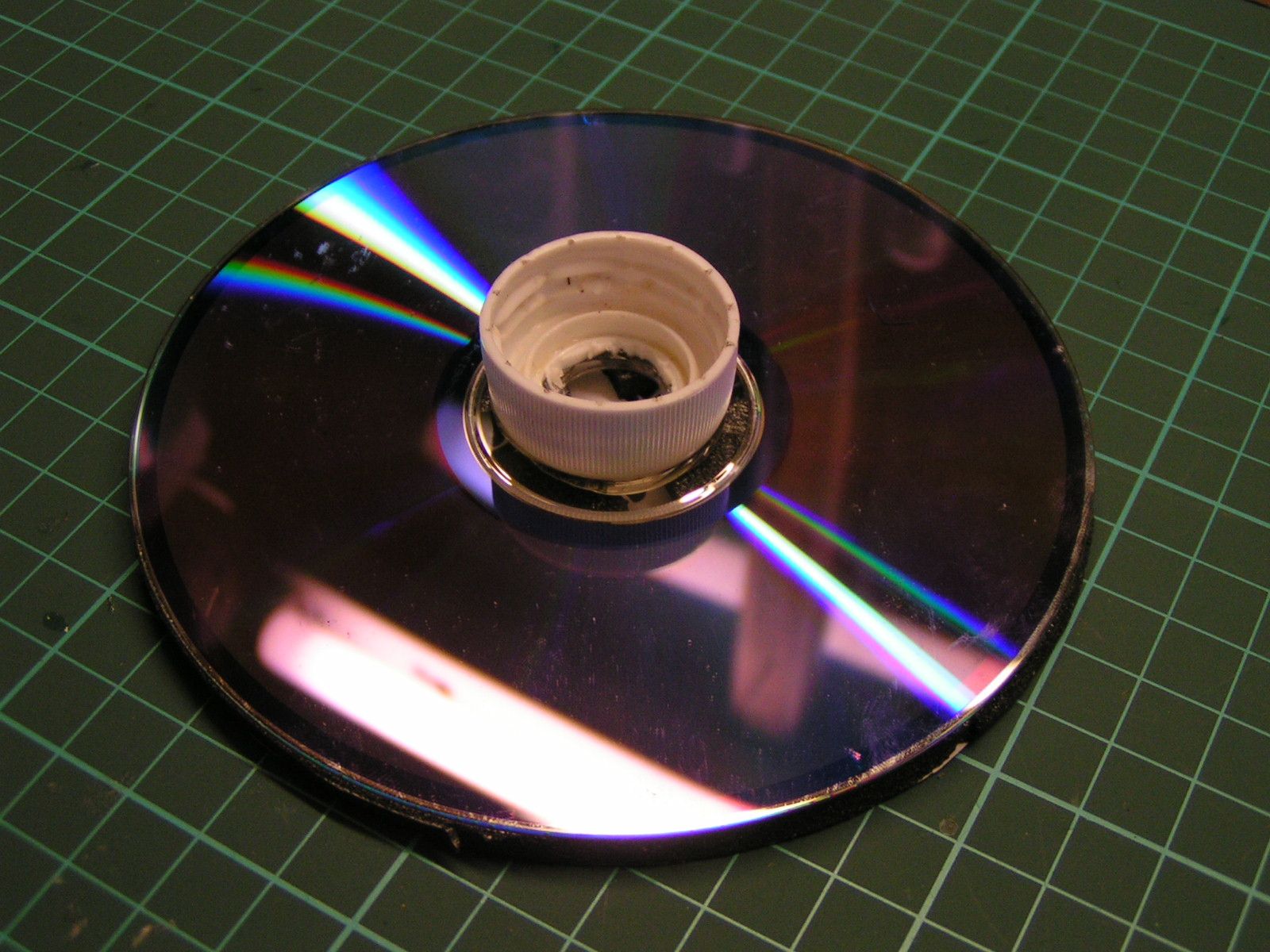 Launch It: the Improved CD Hovercraft. : 6 Steps - Instructables