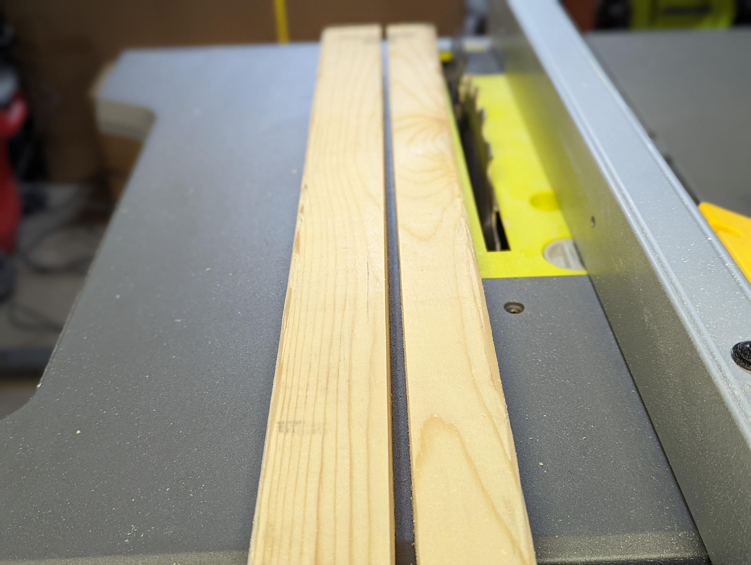 Make a Canvas Art Frame From a Single 2x4 : 6 Steps (with Pictures ...