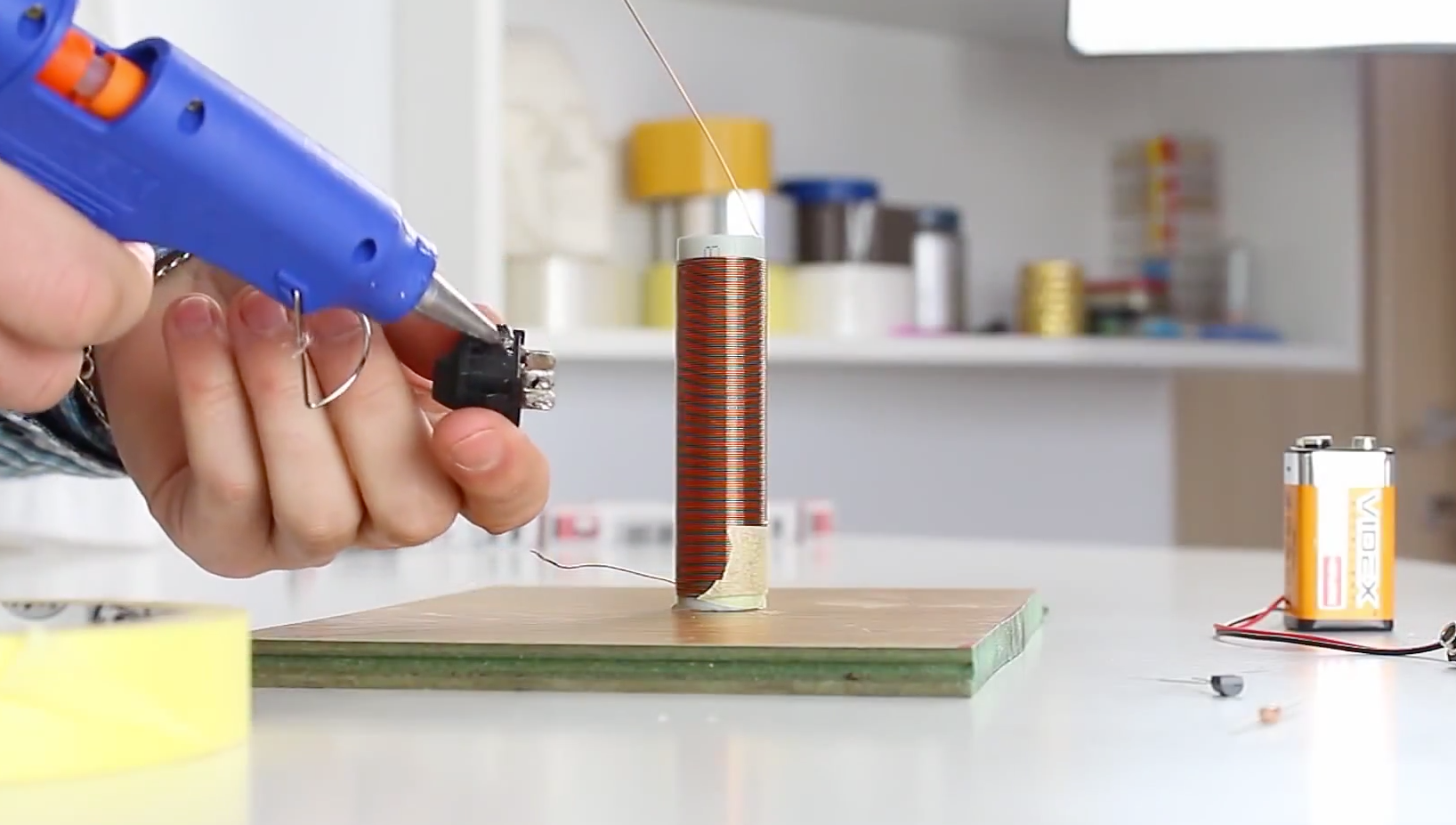 How to Make a Mini Tesla Coil 9V : 11 Steps - Instructables