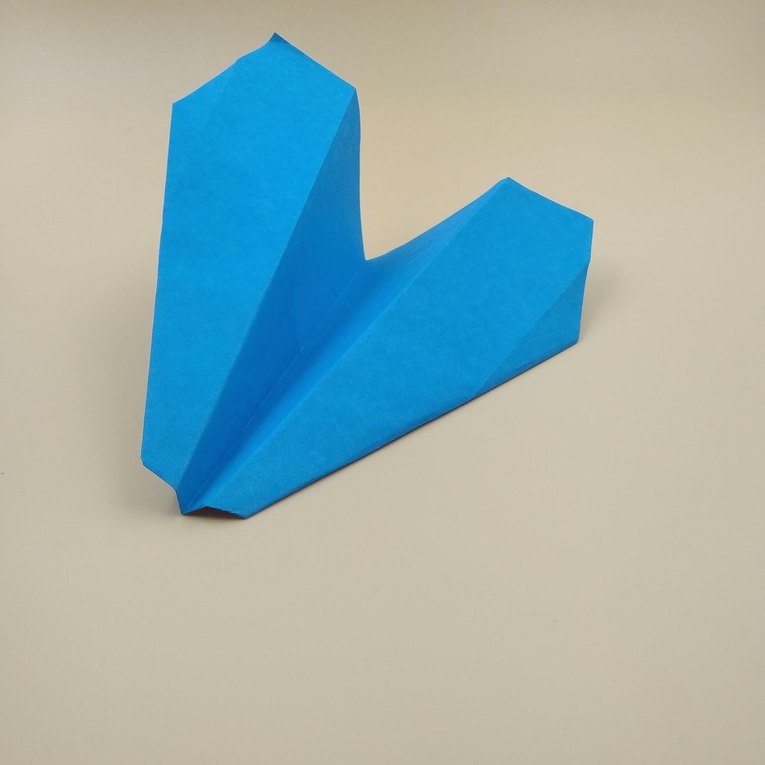 PAPER AIRCRAFTS : 7 Steps - Instructables