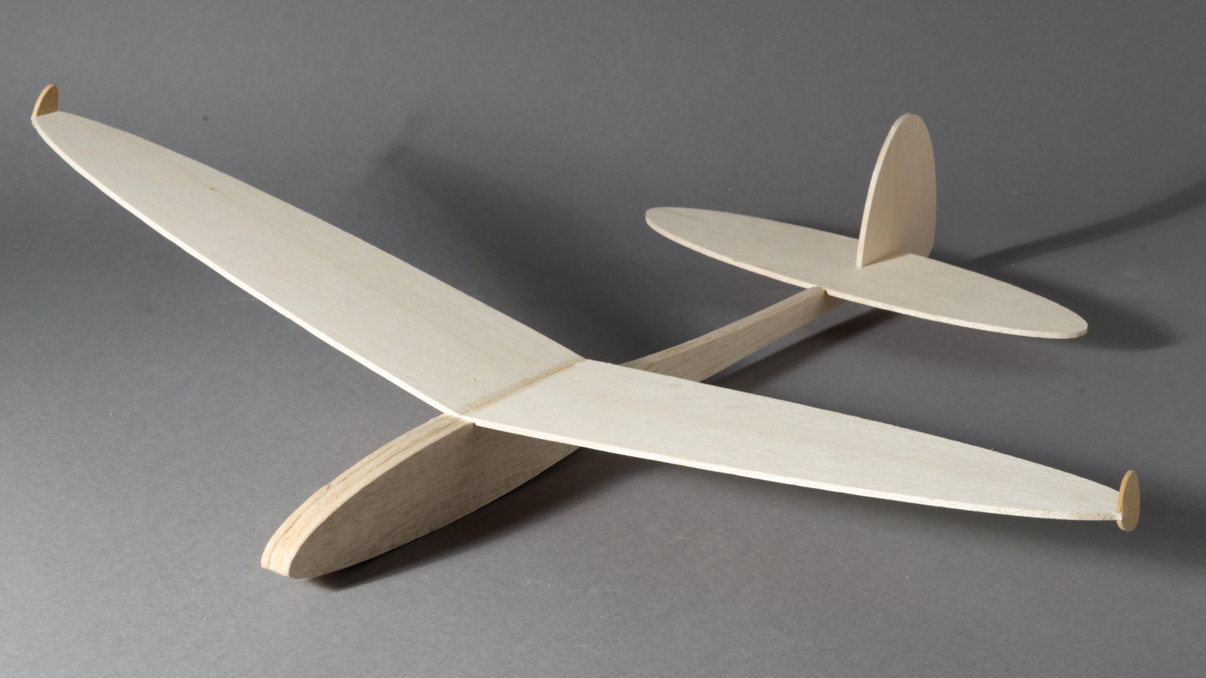 D-LBFG Discus Launch Balsa Free Flight Glider : 24 Steps (with Pictures ...