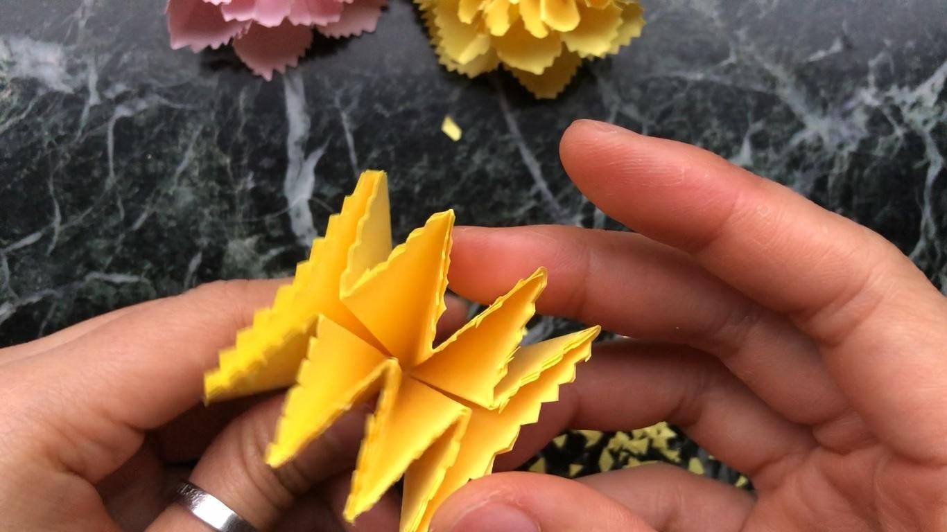 Easy Origami Carnation Flower : 5 Steps (with Pictures) - Instructables