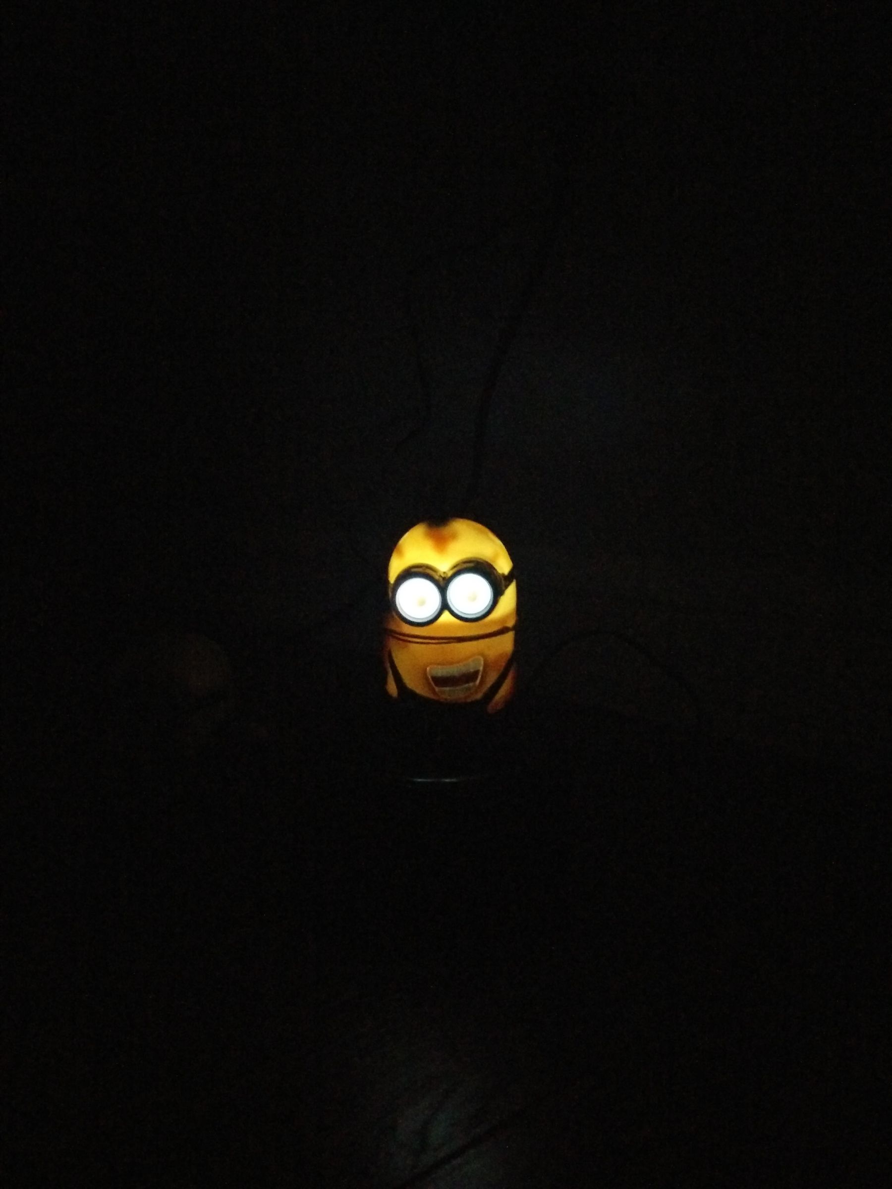 DIY Minion Night Light : 4 Steps (with Pictures) - Instructables