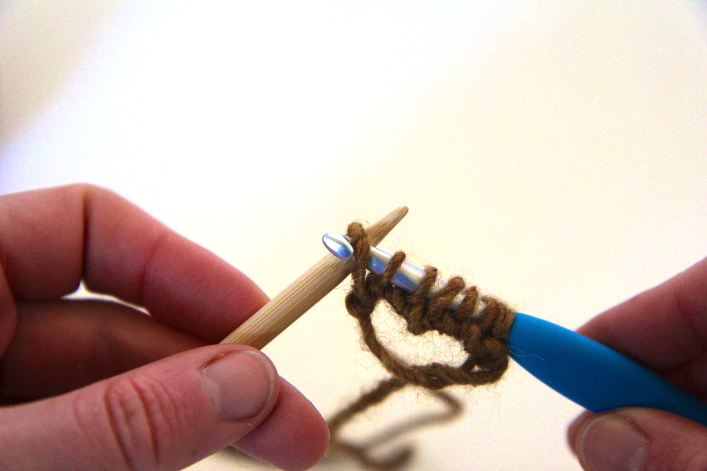 Magic Circle Cast On : 12 Steps (with Pictures) - Instructables