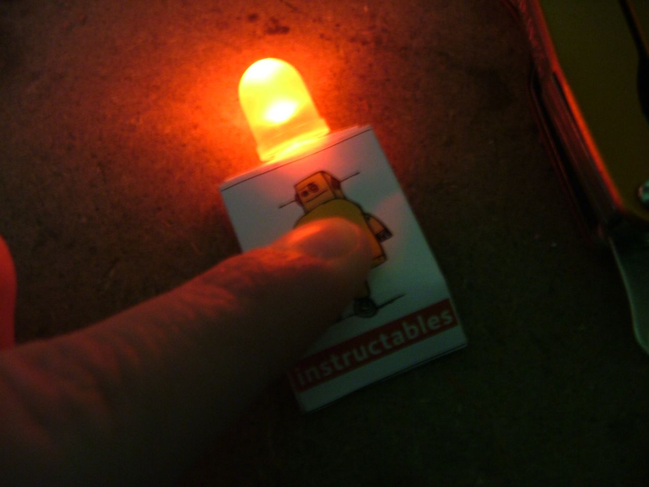 Instructables Robot Paper LED Flashlight : 10 Steps (with Pictures ...