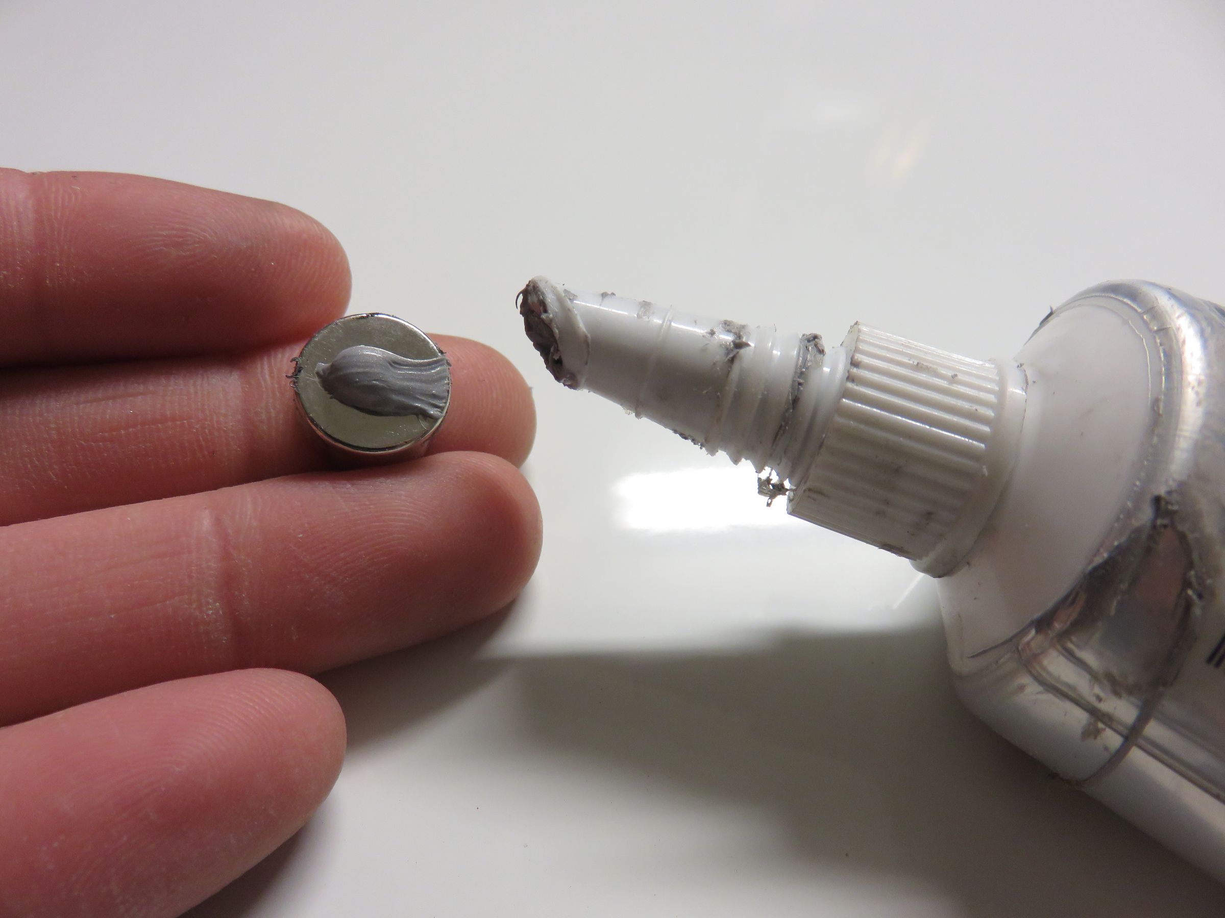 Adhesives 101: How to Glue... : 8 Steps (with Pictures) - Instructables