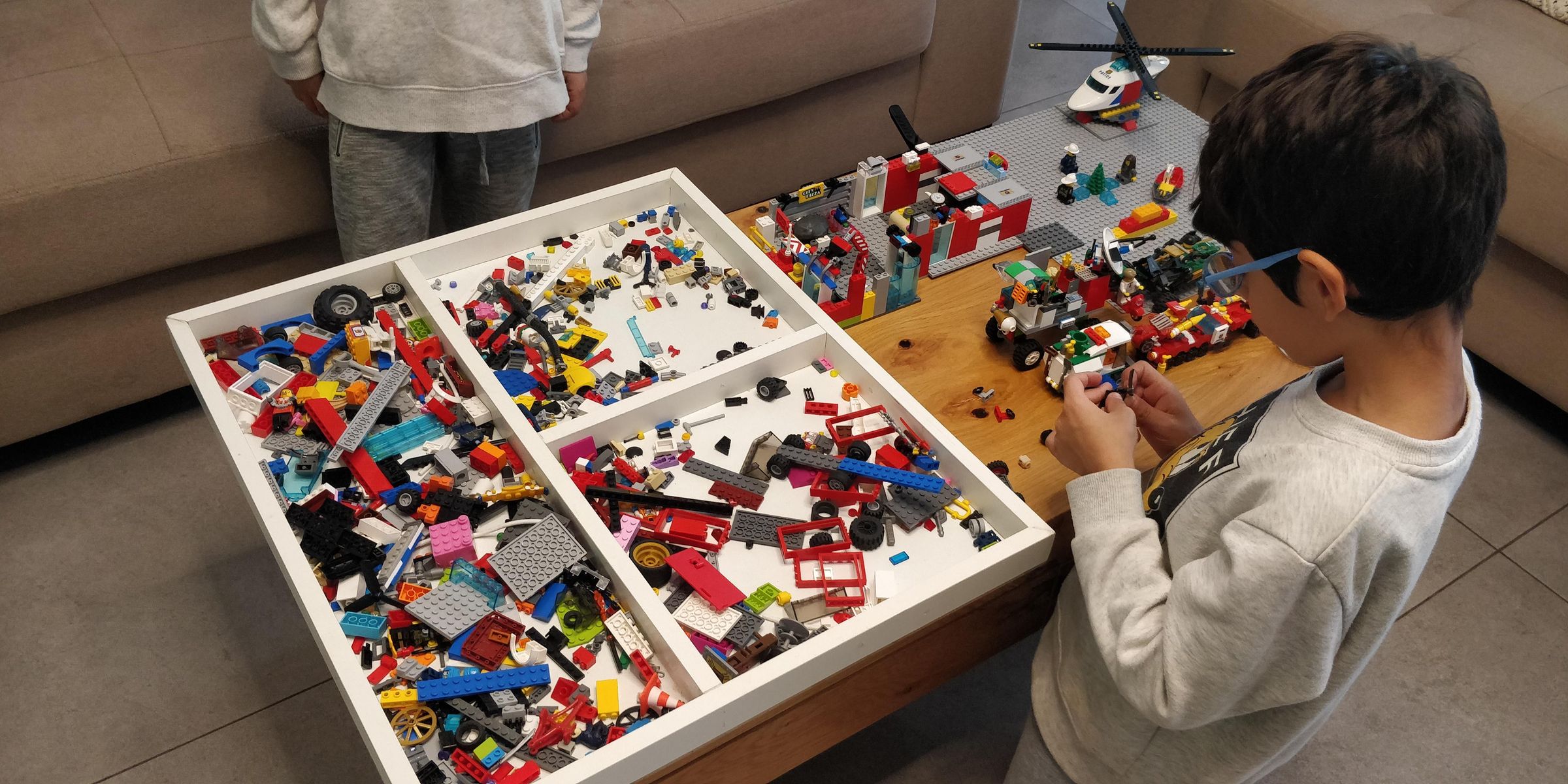 Simple Lego Tray / Legos Organizer / Storage From Scrap Wood DIY : 24 ...