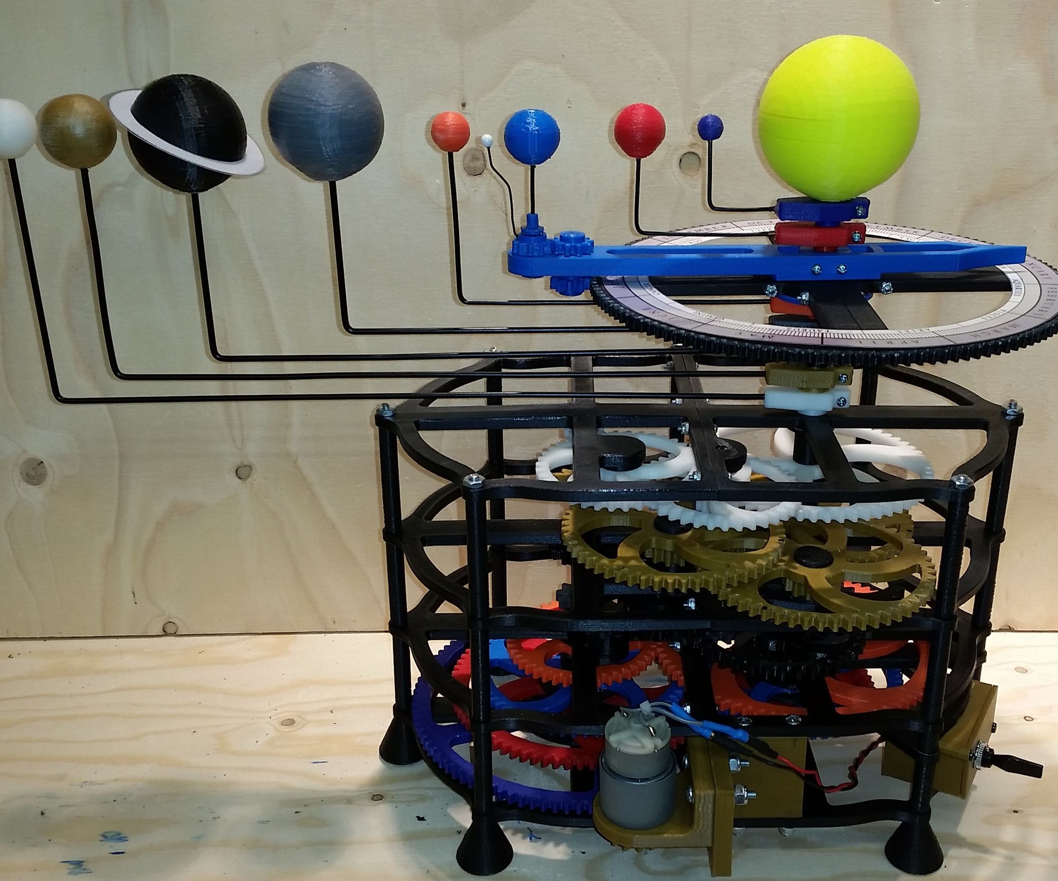 8 Planet Motorized Orrery - 3D Printed : 16 Steps (with Pictures ...