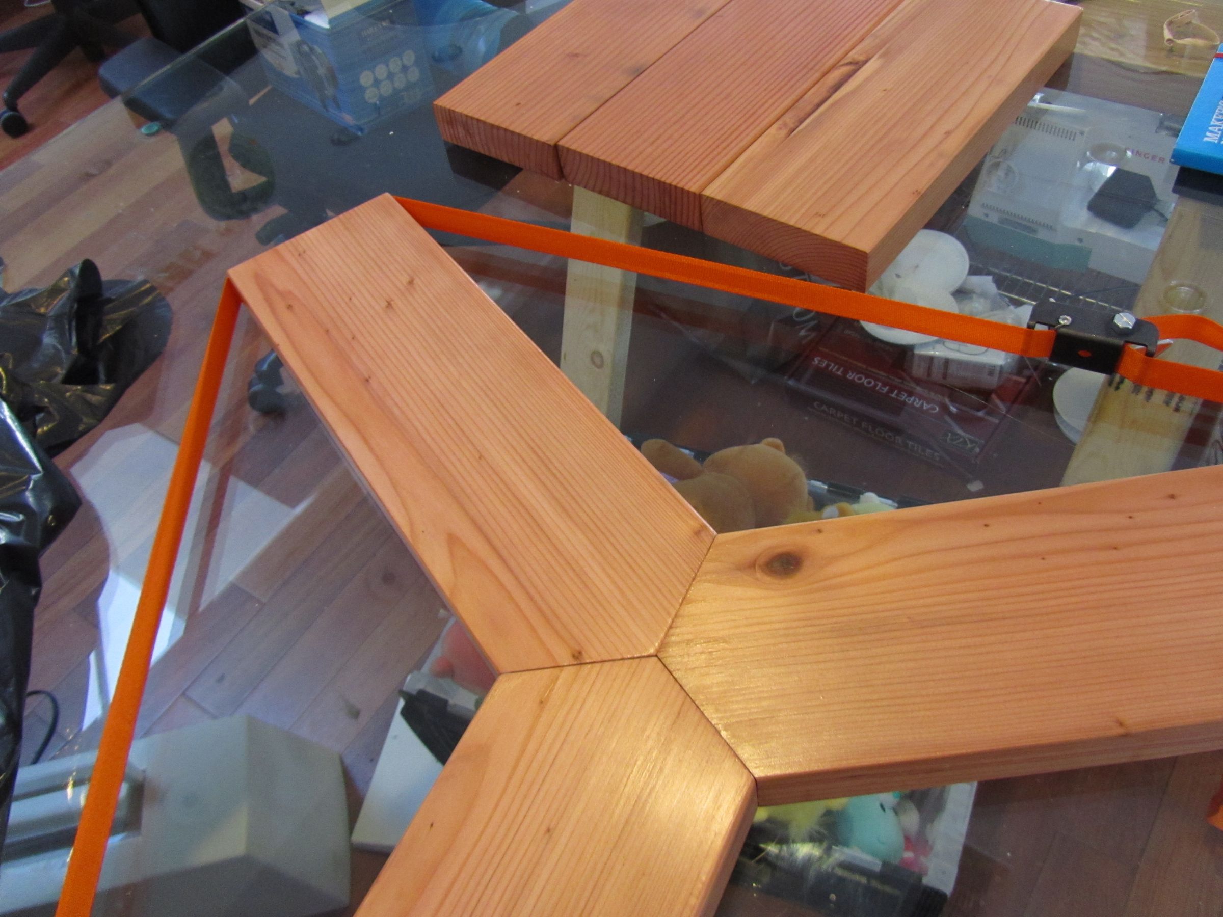 Skateboard Table : 9 Steps (with Pictures) - Instructables