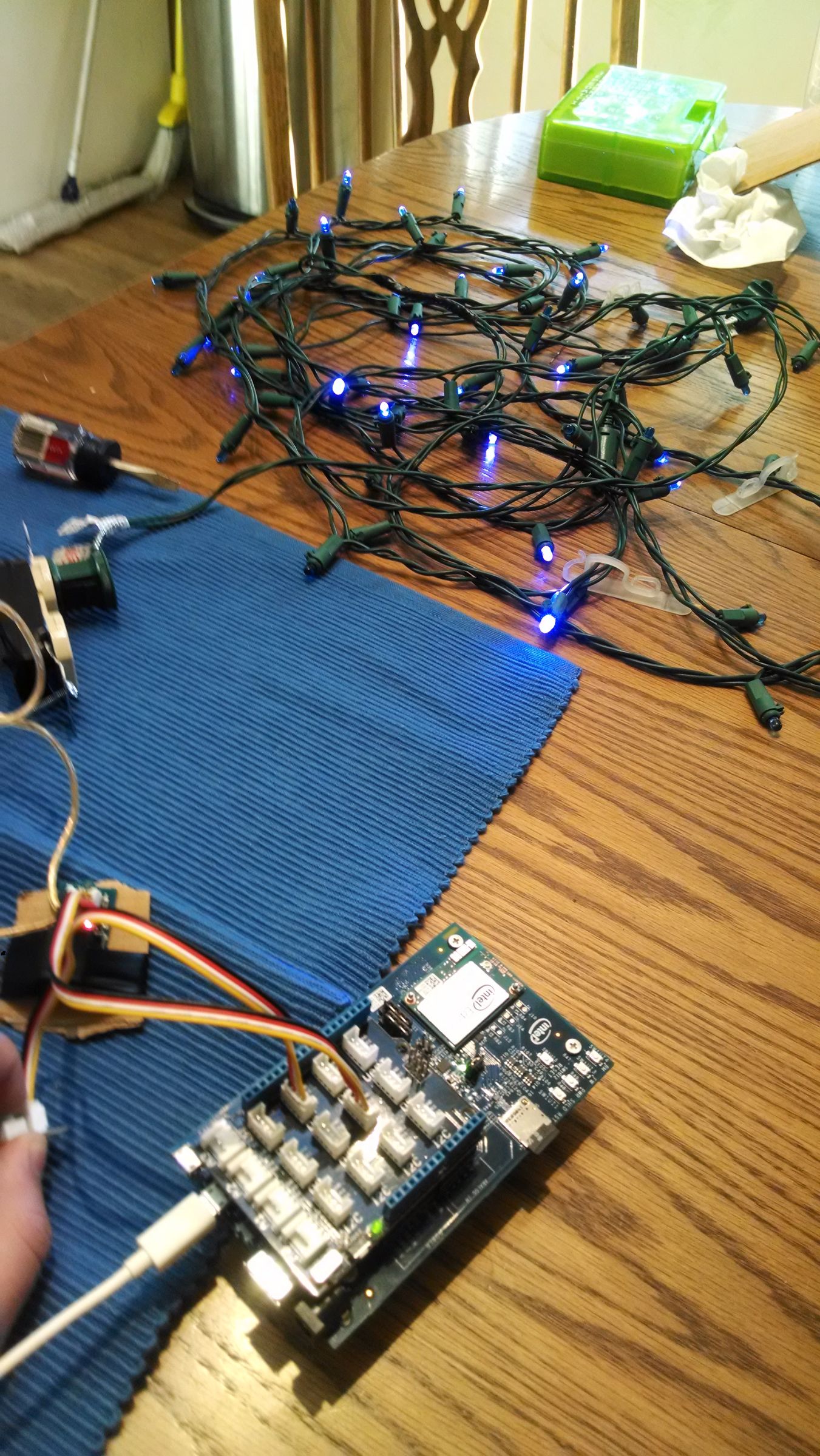 Controlling Christmas Lights With the Intel Edison + Grove Smart Relay : 11 Steps - Instructables