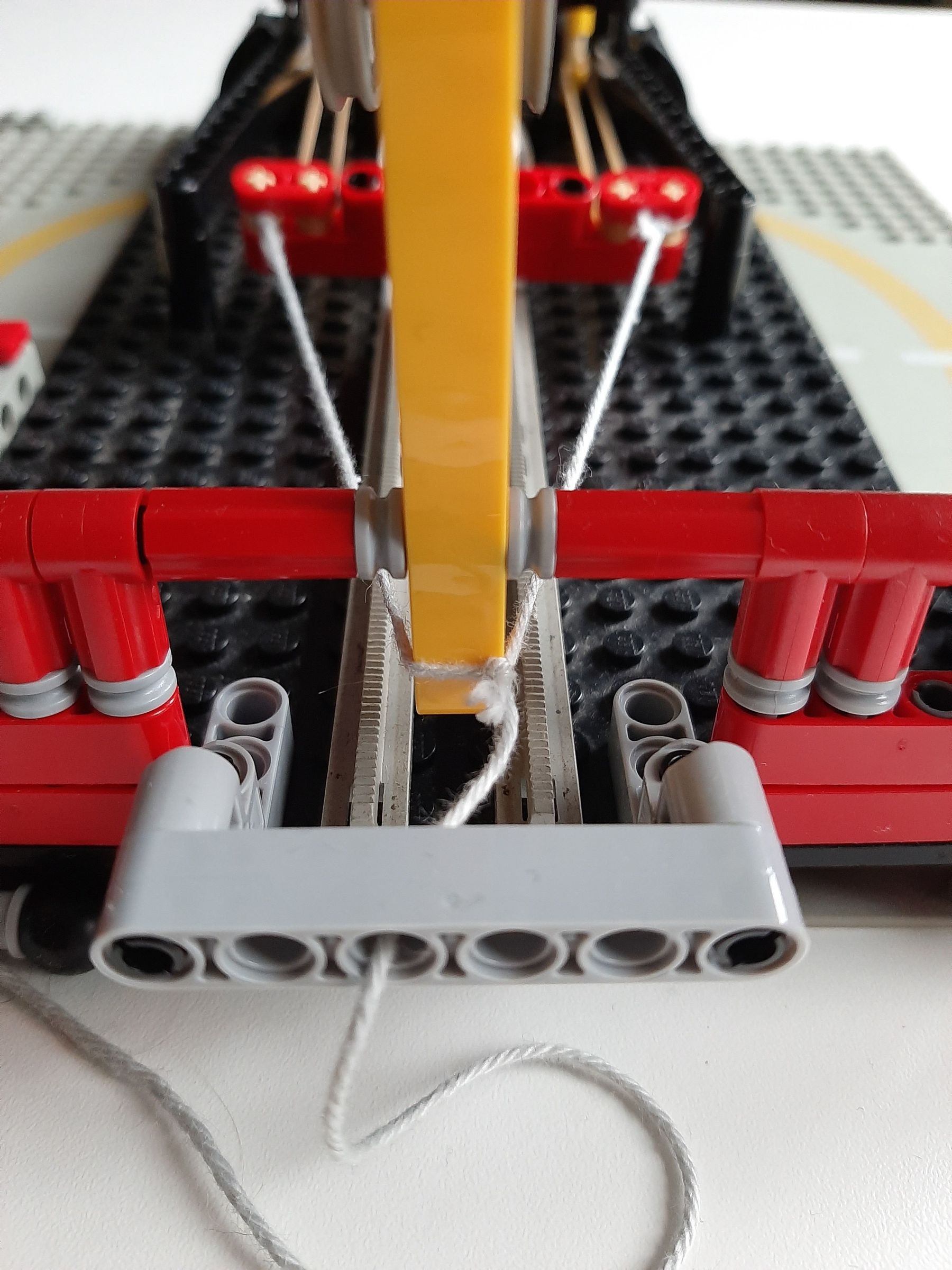 Lego Technic Bowling Machine : 12 Steps - Instructables