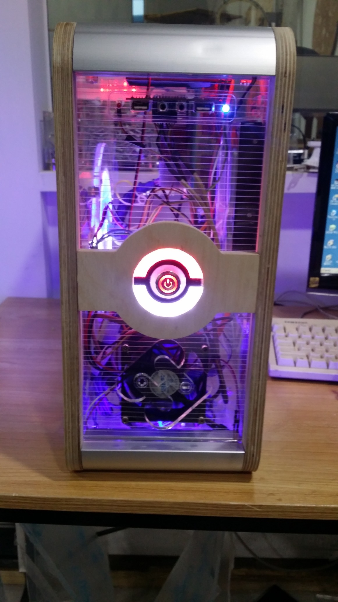 Pokémon PC Case / 포켓몬 피씨 케이스 : 5 Steps - Instructables