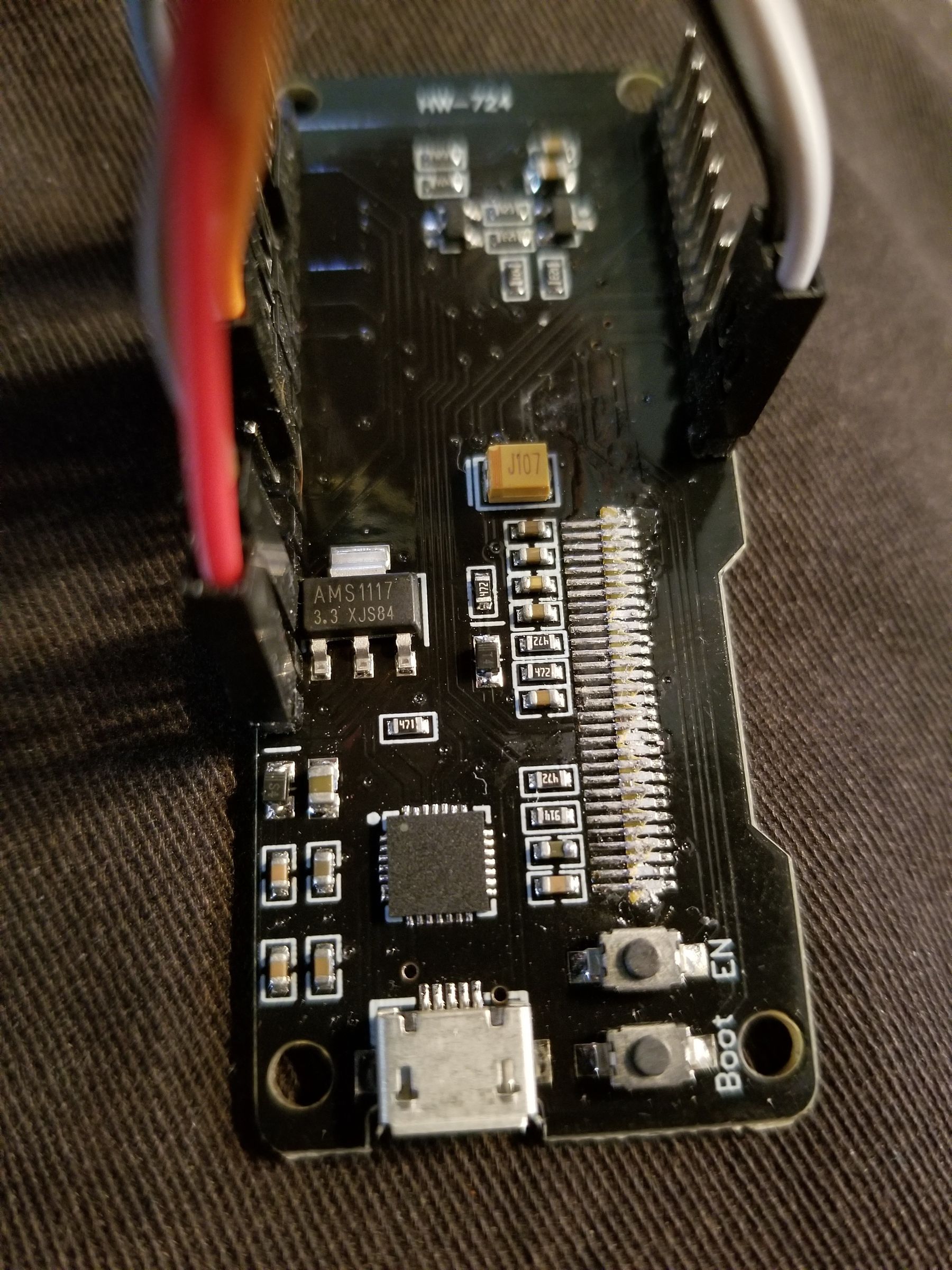 ESP32 With Integrated OLED (WEMOS/Lolin) - Getting Started Arduino Style : 4 Steps - Instructables