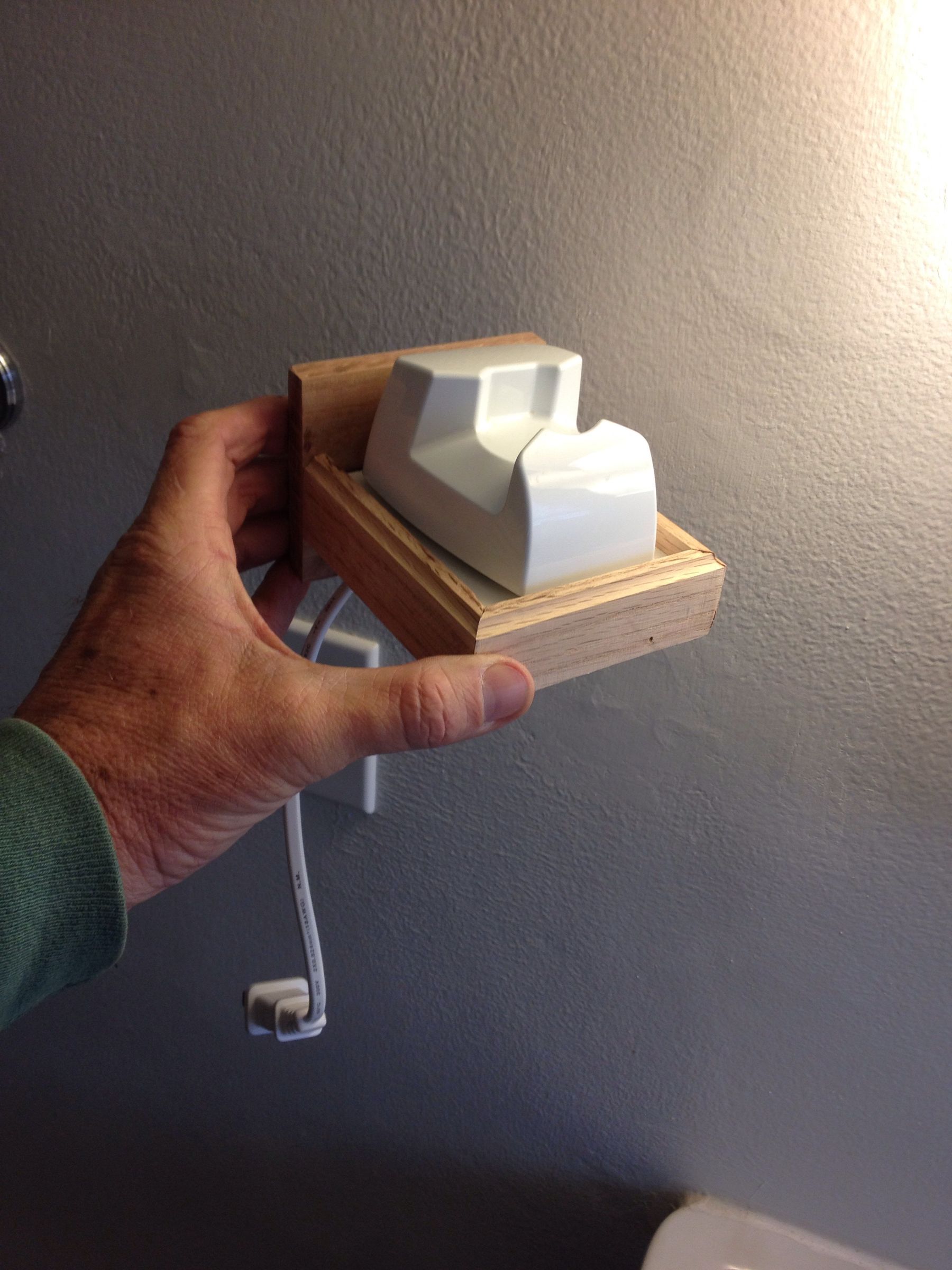 Electric Toothbrush Holder : 6 Steps - Instructables
