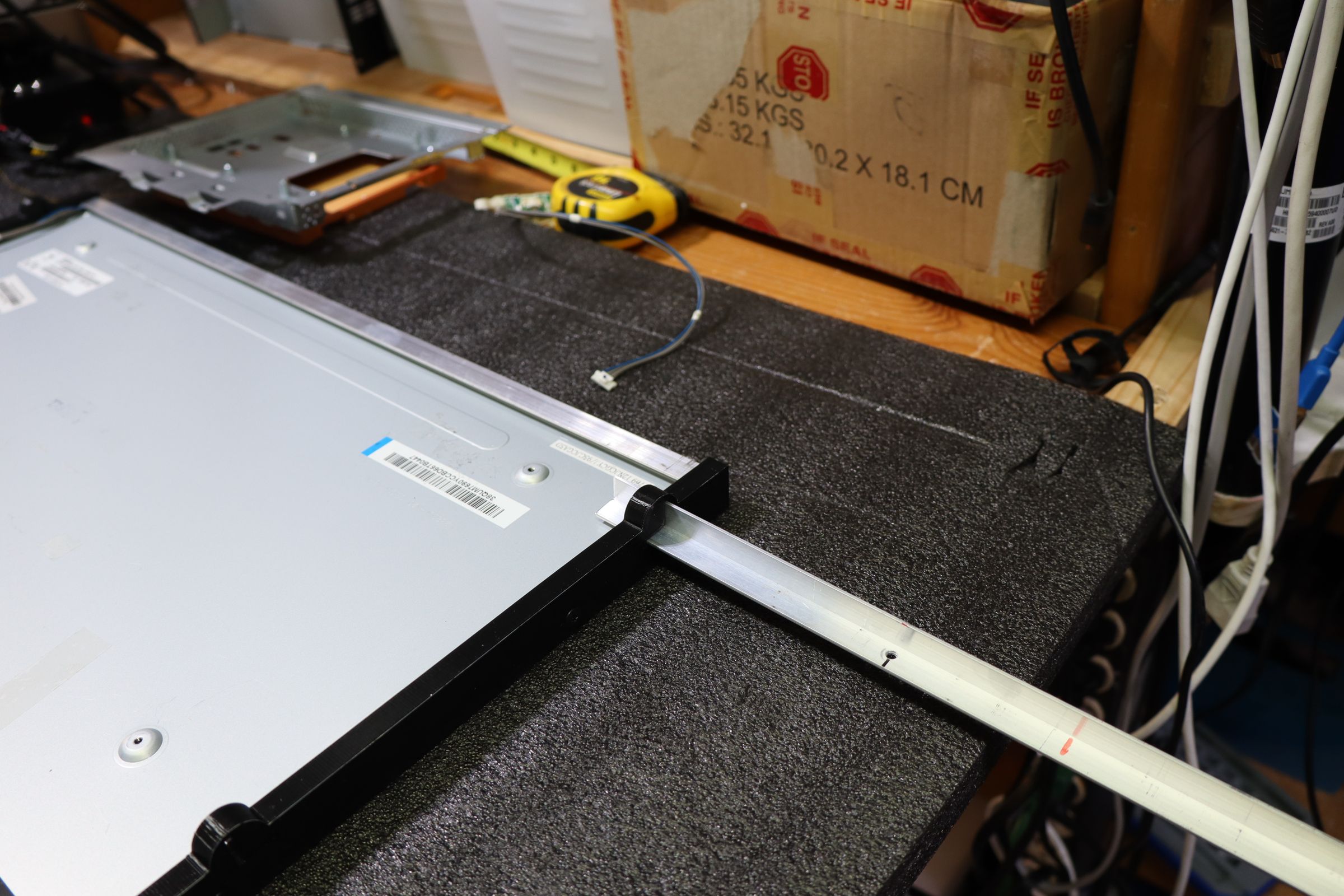 DIY 4K HDR 24 Inch Monitor for Less Than $100 : 14 Steps (with Pictures ...