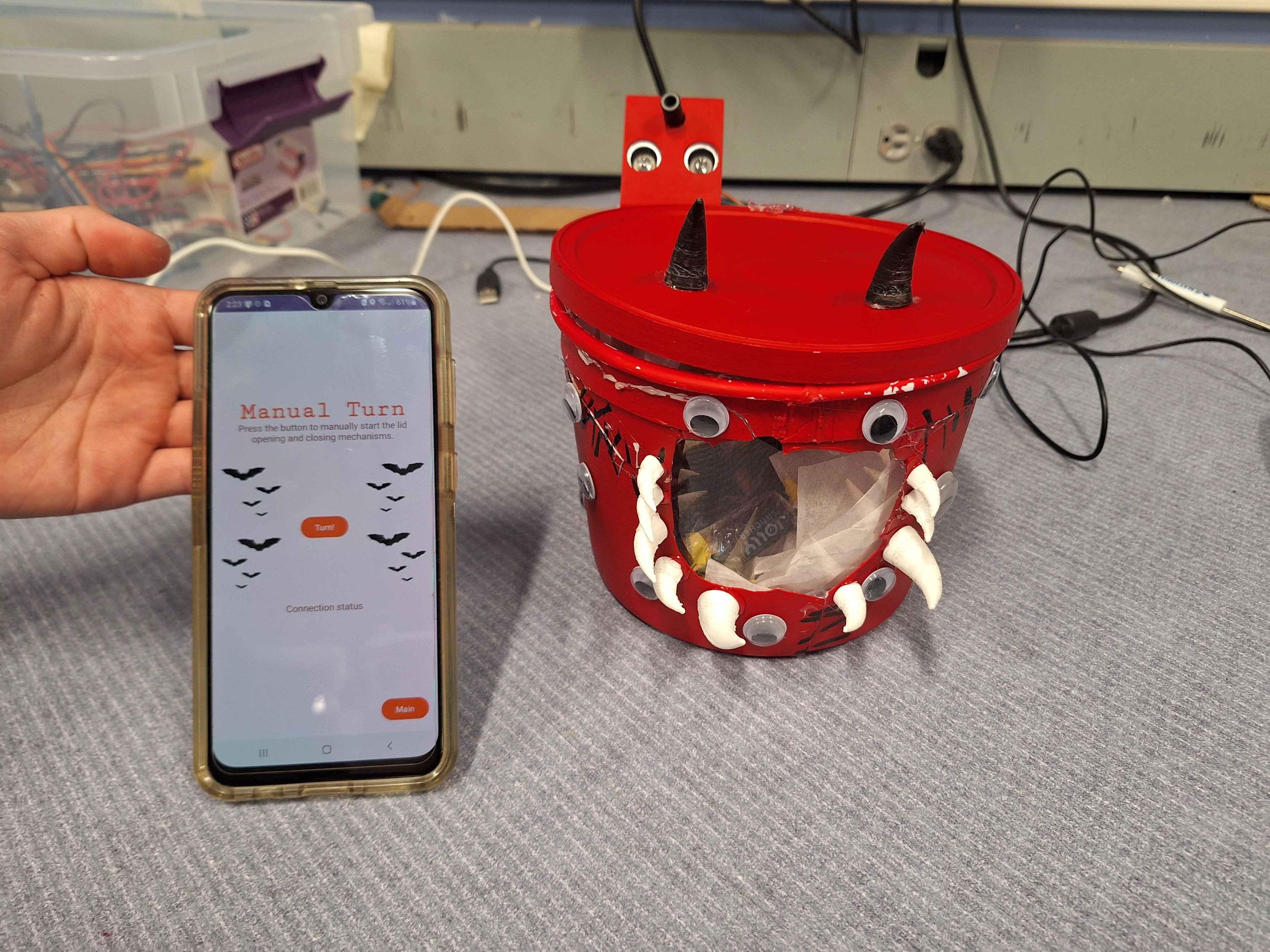 Candy Defense Bucket : 6 Steps (with Pictures) - Instructables