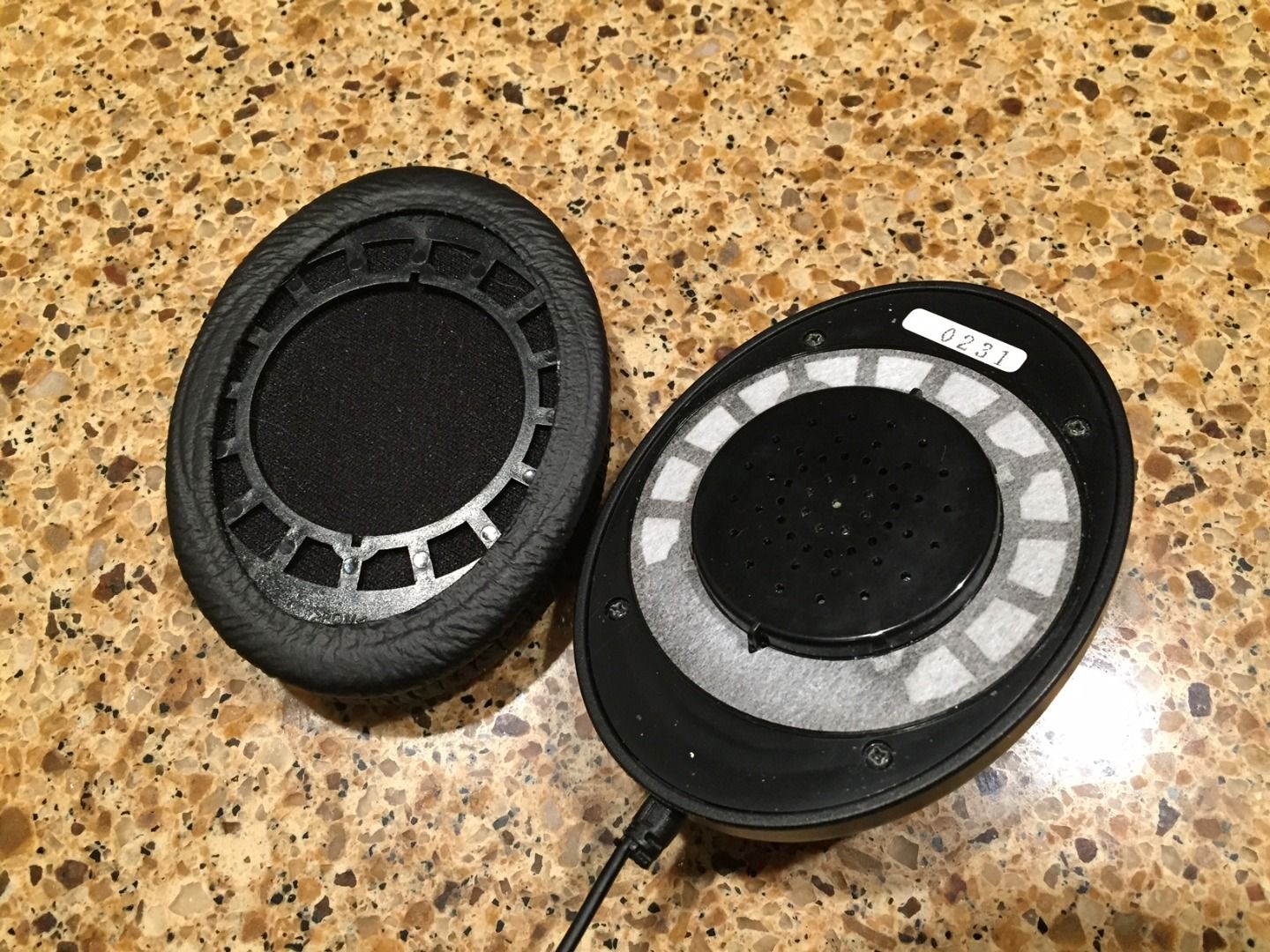 Repair Broken Sennheiser Headphones : 9 Steps (with Pictures ...