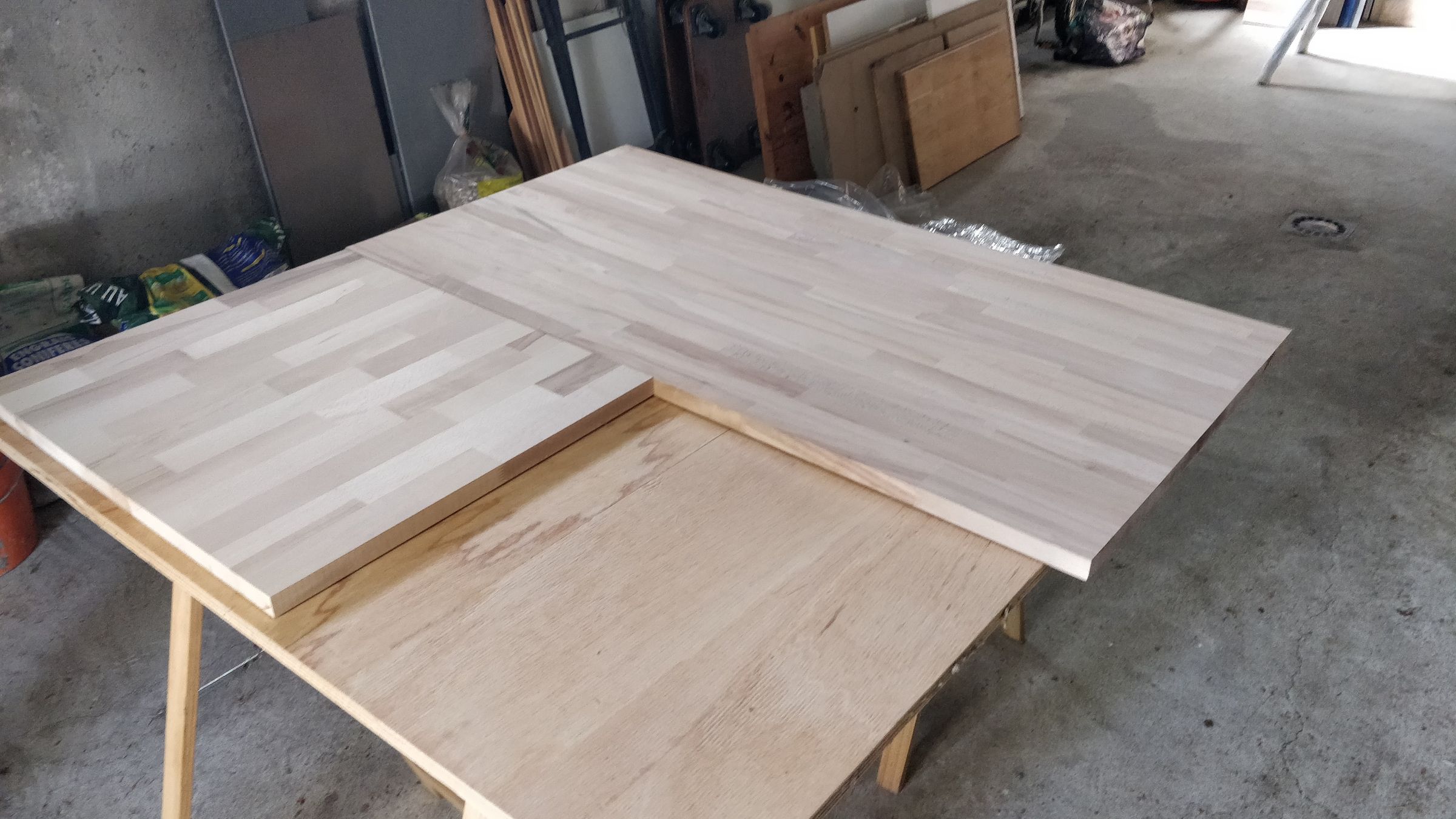 Desk With Built-in Computer and Laptop Height Stand : 10 Steps (with ...