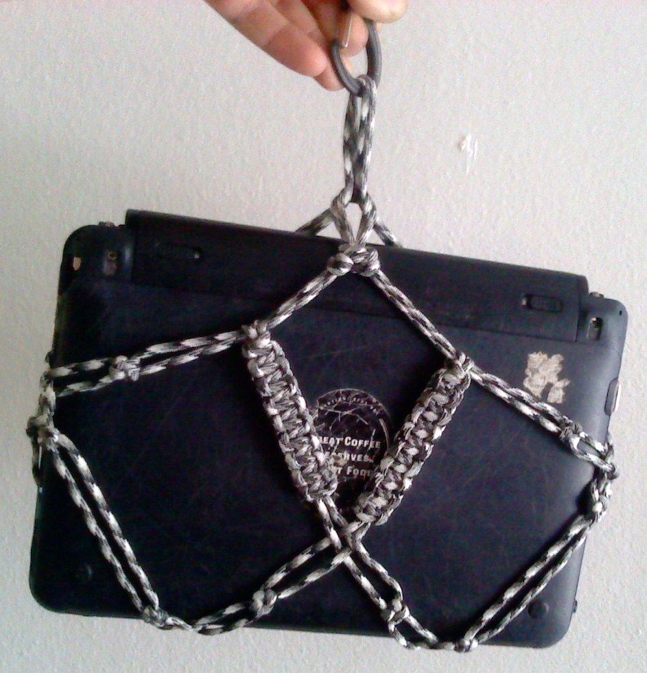 Paracord Laptop Harness : 13 Steps (with Pictures) - Instructables