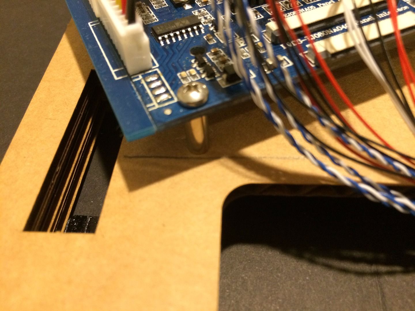 Battery Operated Cardboard HDMI Retro TV Stand for Your Raspberry Pi ...