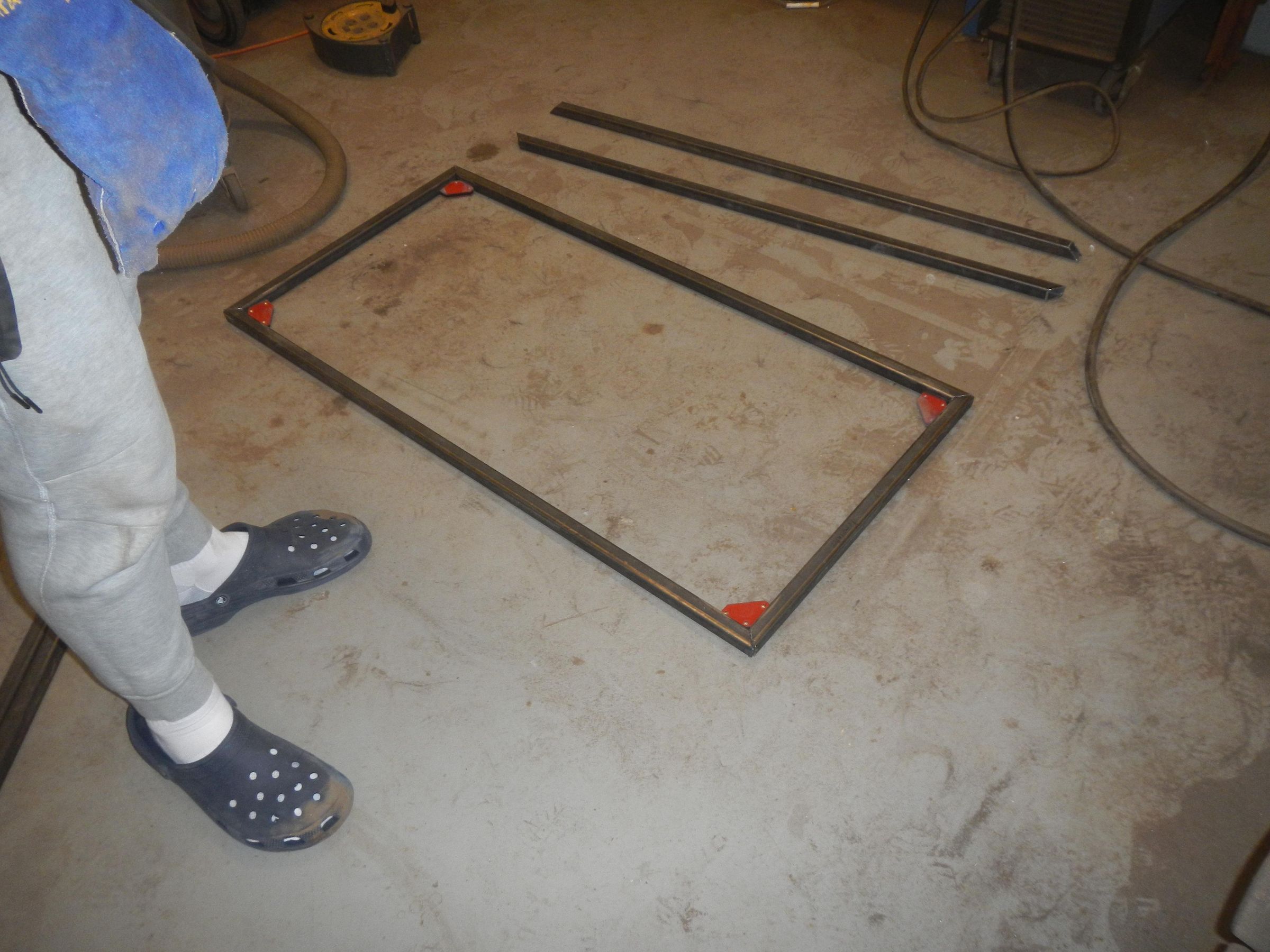 Cool Table With a Unique Steel Design : 14 Steps (with Pictures ...