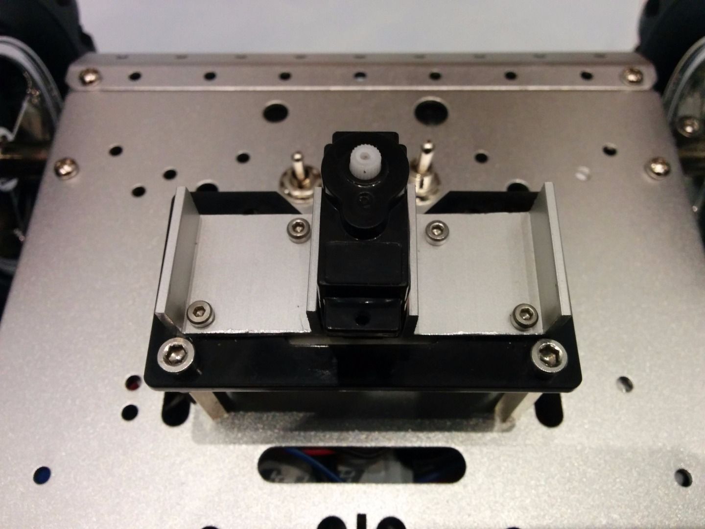 4WD All Terrain Arduino Robot for Everyone : 6 Steps - Instructables