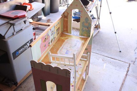 Repair and Remodel a Doll House : 10 Steps (with Pictures) - Instructables