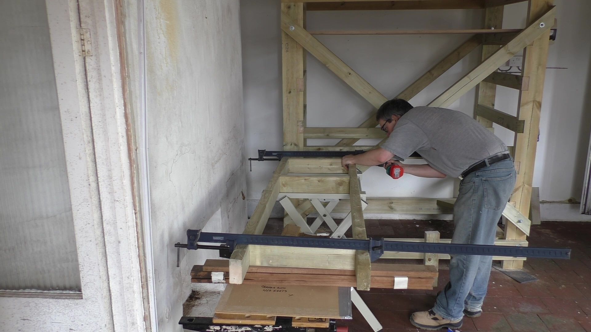 Wooden Scaffolding Tower : 11 Steps (with Pictures) - Instructables