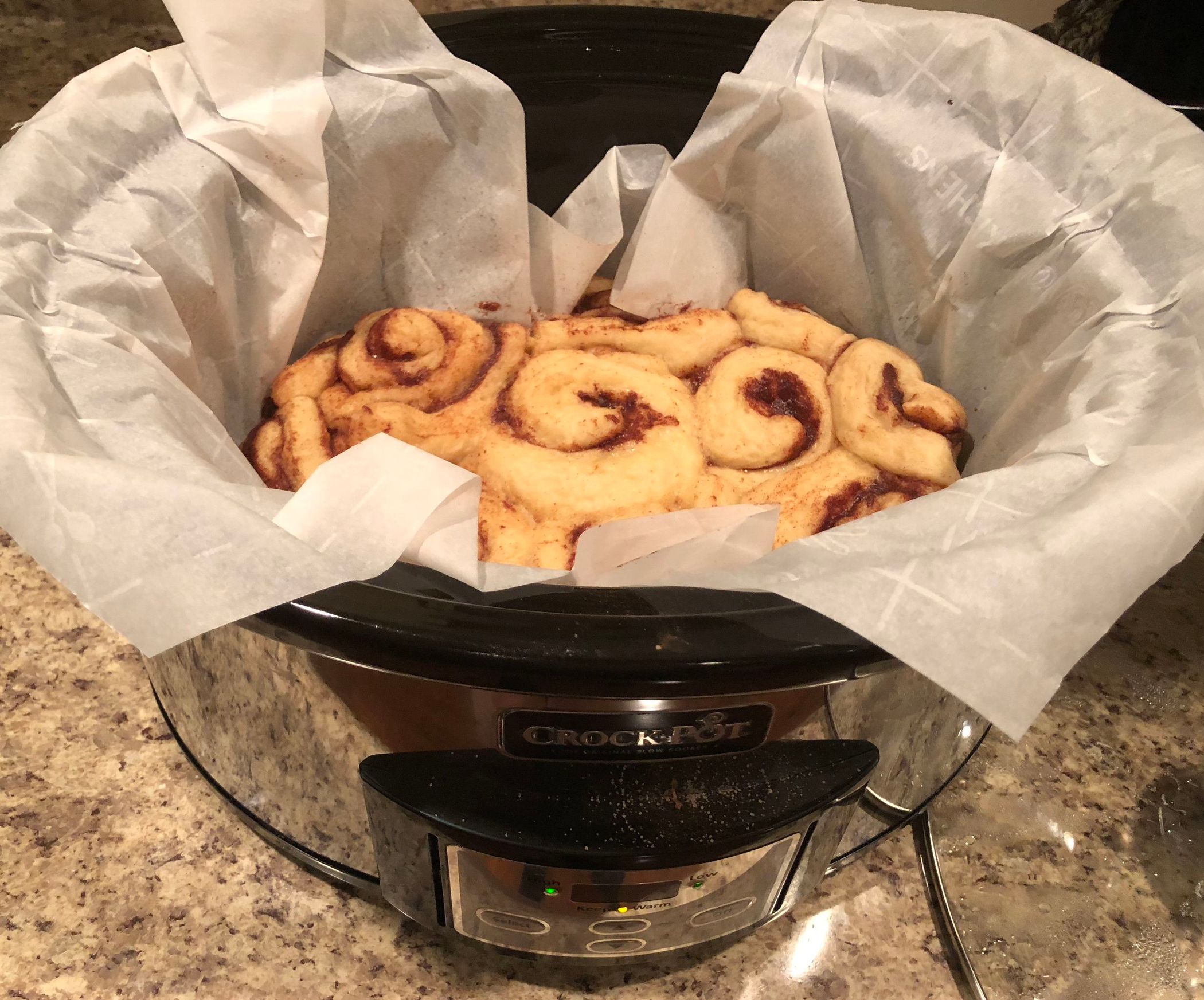 Slow Cooked Cinnamon Rolls : 7 Steps (with Pictures) - Instructables