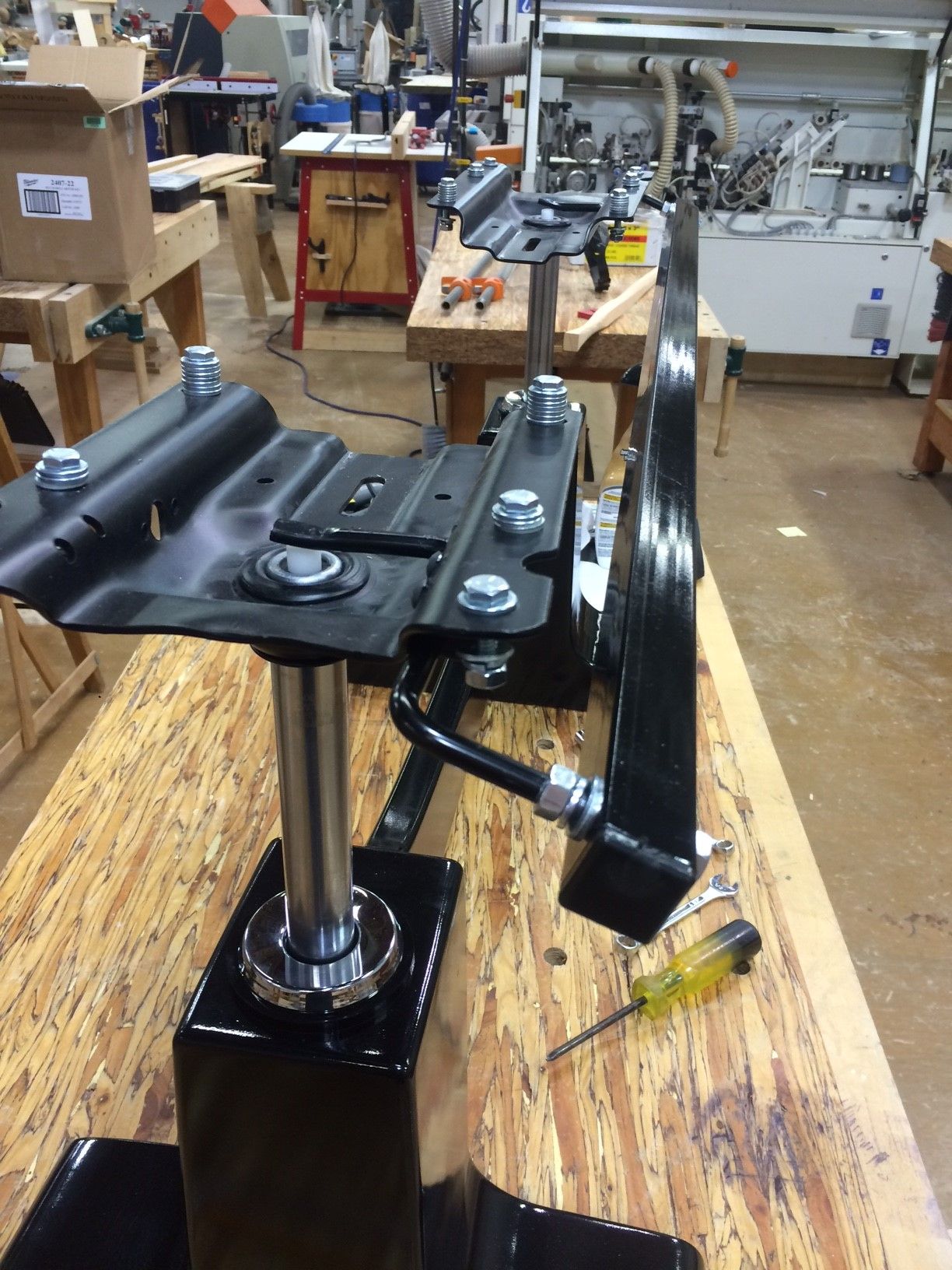 Pneumatic Adjustable Piano Bench : 20 Steps (with Pictures) - Instructables