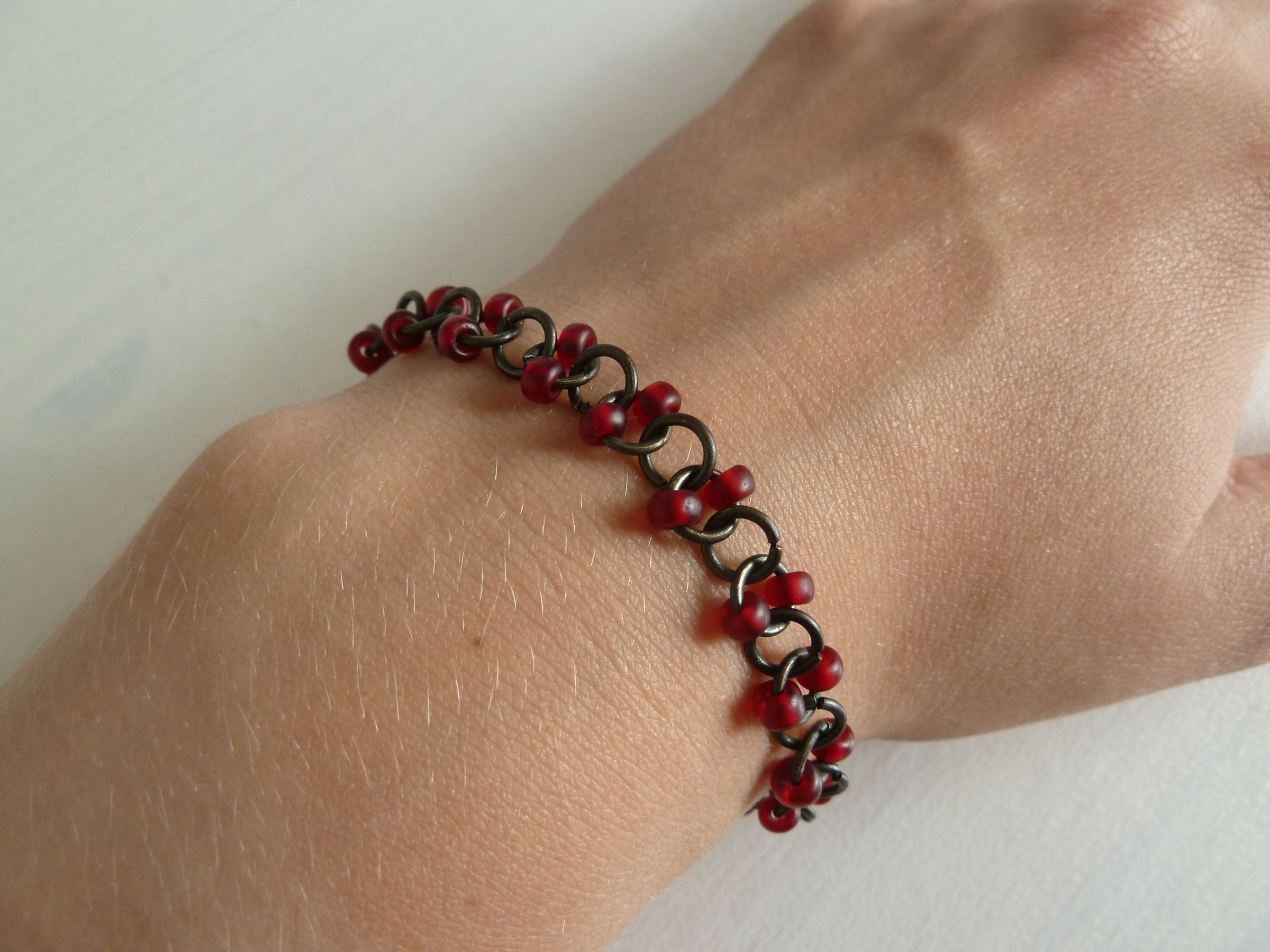 Black and Red Bracelet : 6 Steps (with Pictures) - Instructables