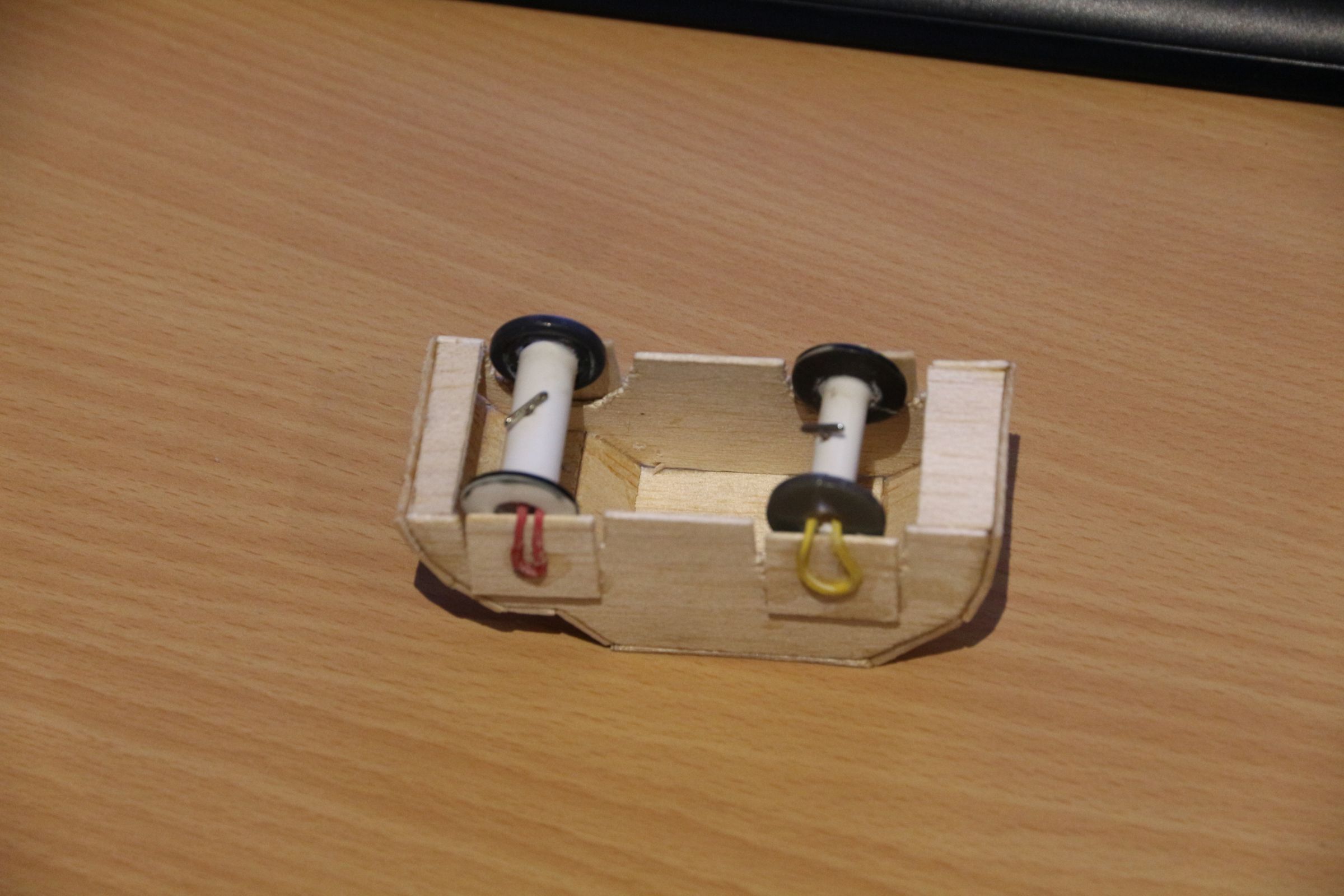 Rubber Band Power Car : 20 Steps - Instructables