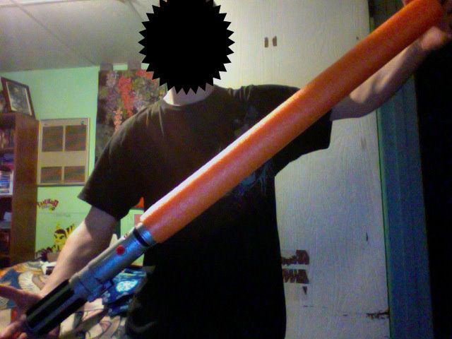 Star Wars Light-saber (Pool Noodle)-Prop : 6 Steps - Instructables