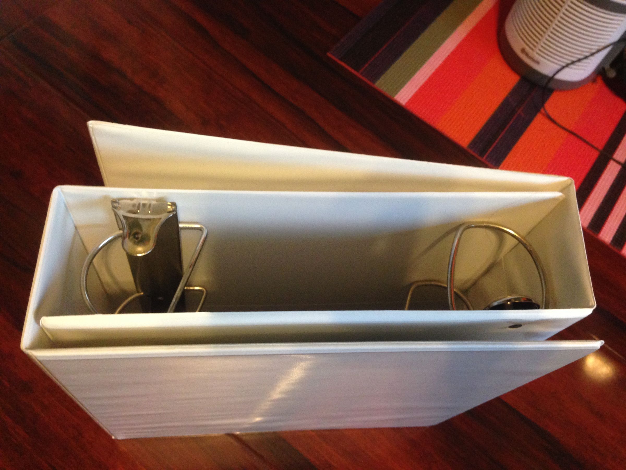 Reusable, Strong Bag Out of Old Binders : 9 Steps (with Pictures ...