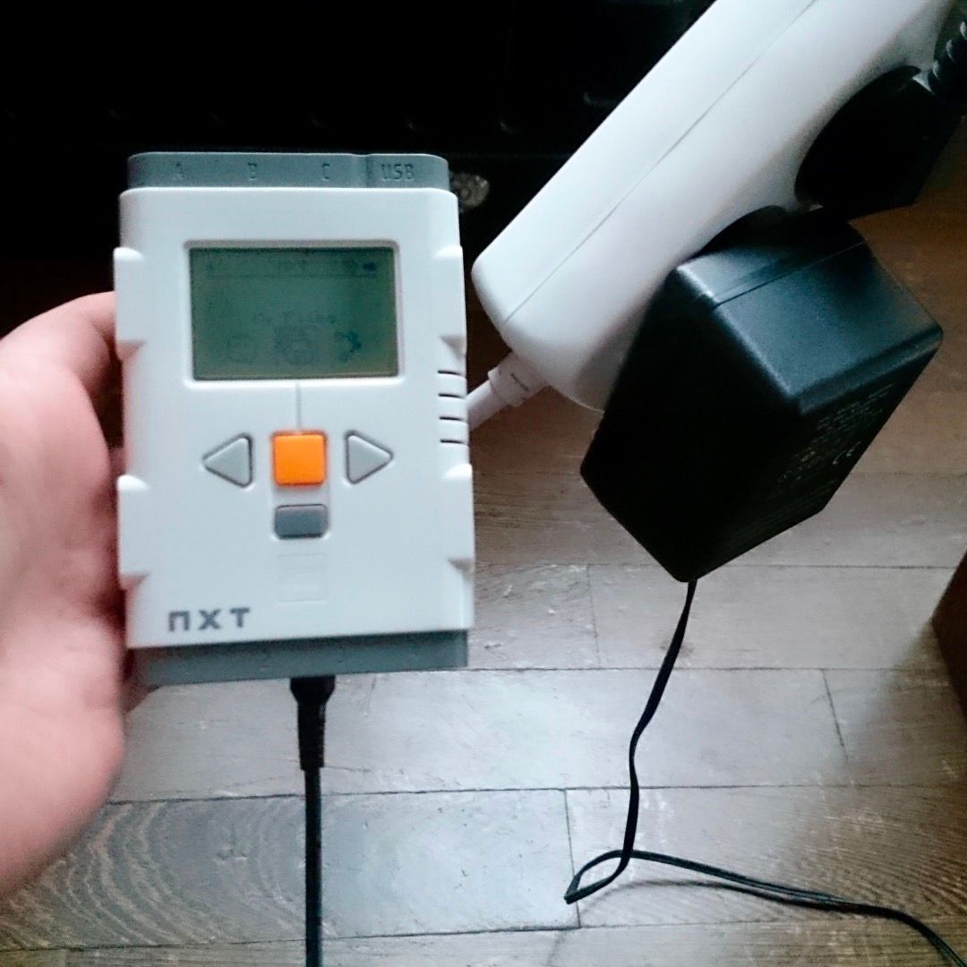 Power Your Mindstorms NXT Brick With a 9V Wall Adapter. : 5 Steps (with ...