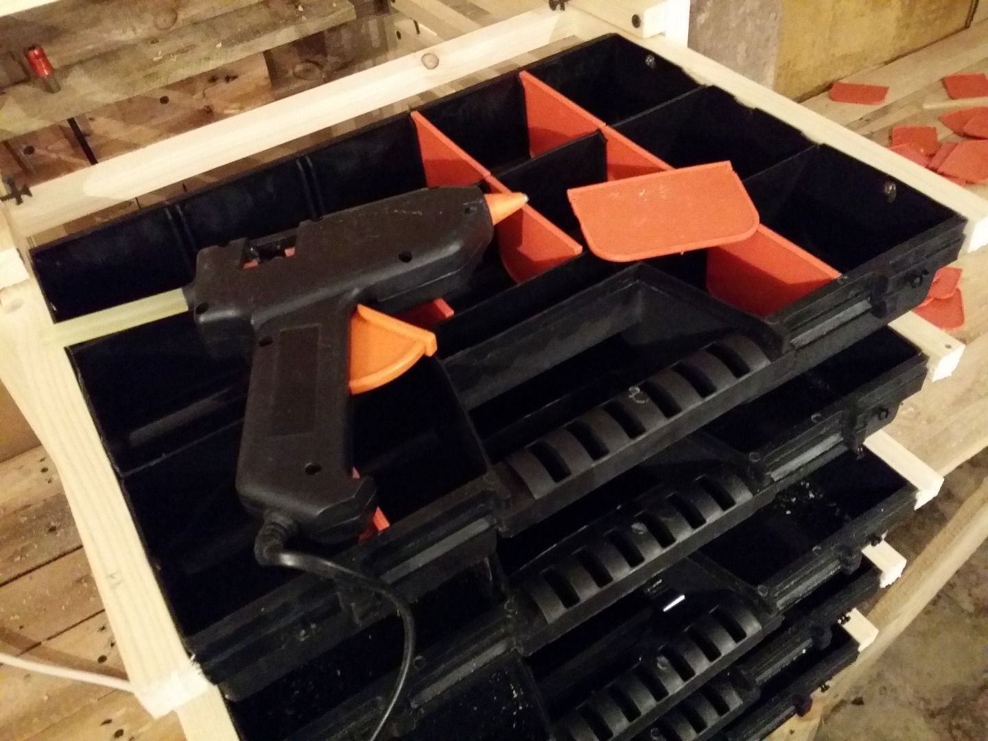 Storage Rack for Screws : 9 Steps (with Pictures) - Instructables