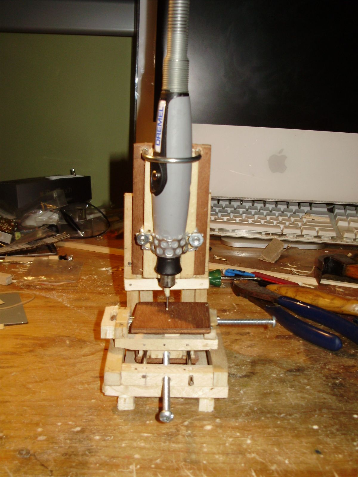 Tiny Milling Machine : 10 Steps (with Pictures) - Instructables