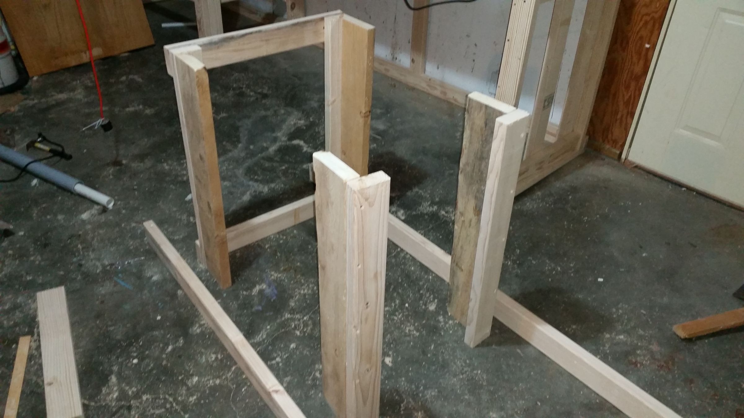 2x4 Work Bench With Nested Rolling Assembly Table : 10 Steps (with ...