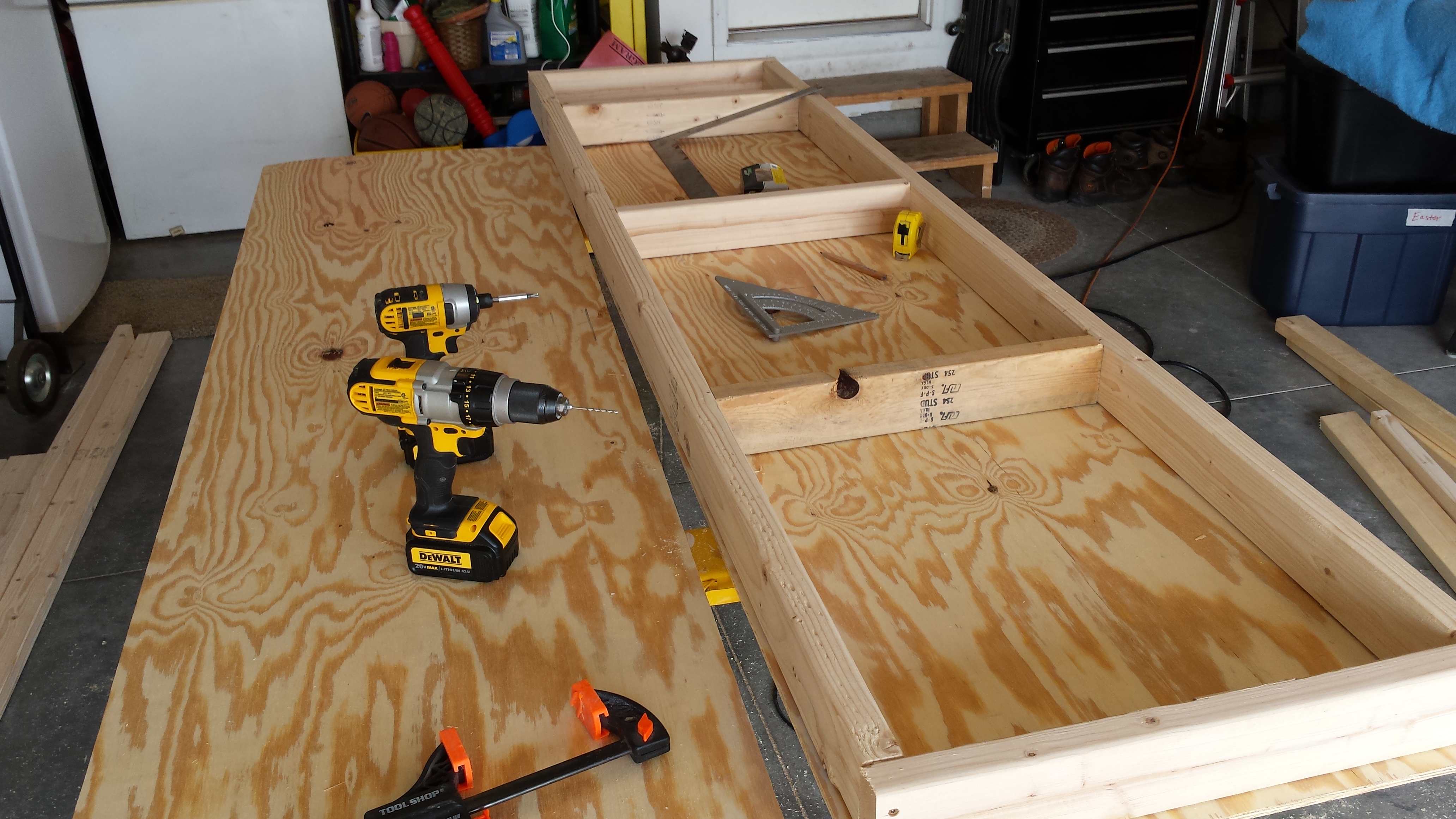 Scary Clown Face Haunted House Entrance : 6 Steps (with Pictures ...