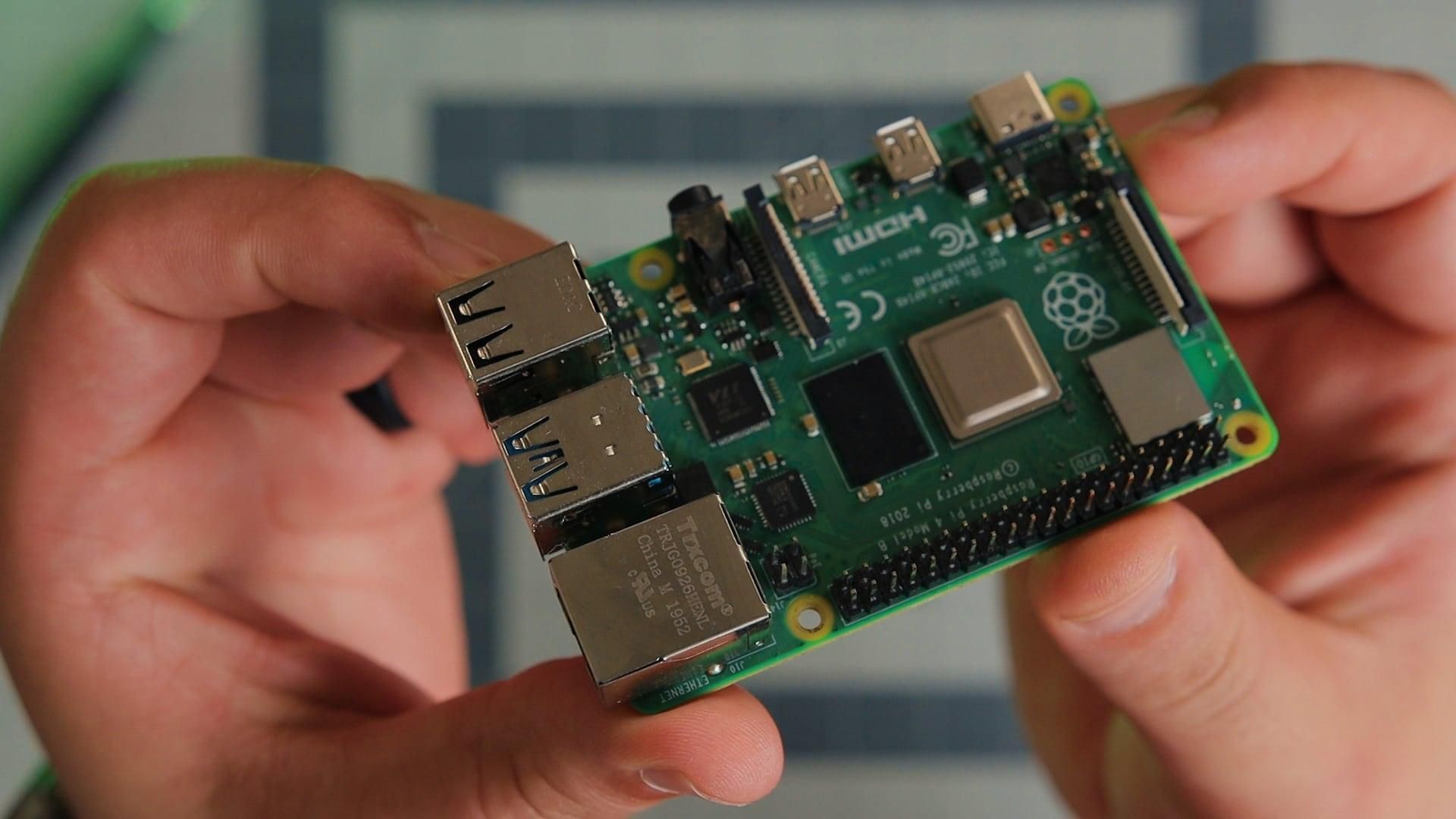 Tiny PC (Nostalgia Edition) : 12 Steps (with Pictures) - Instructables