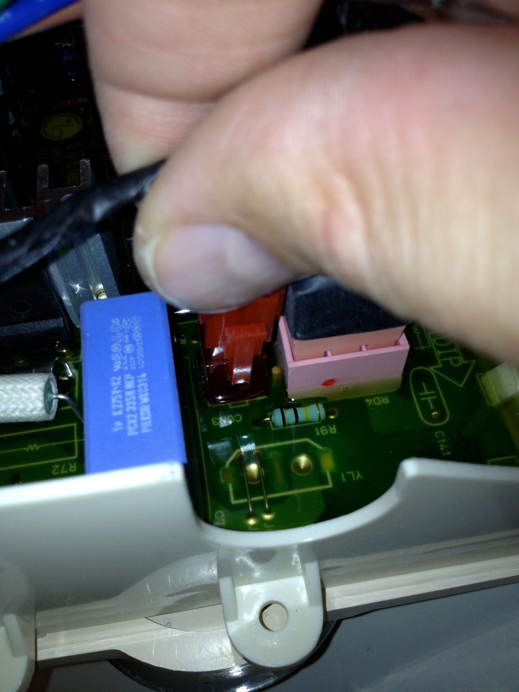 Replacing the User Interface Control Board on a LG Washing Machine. : 8 ...