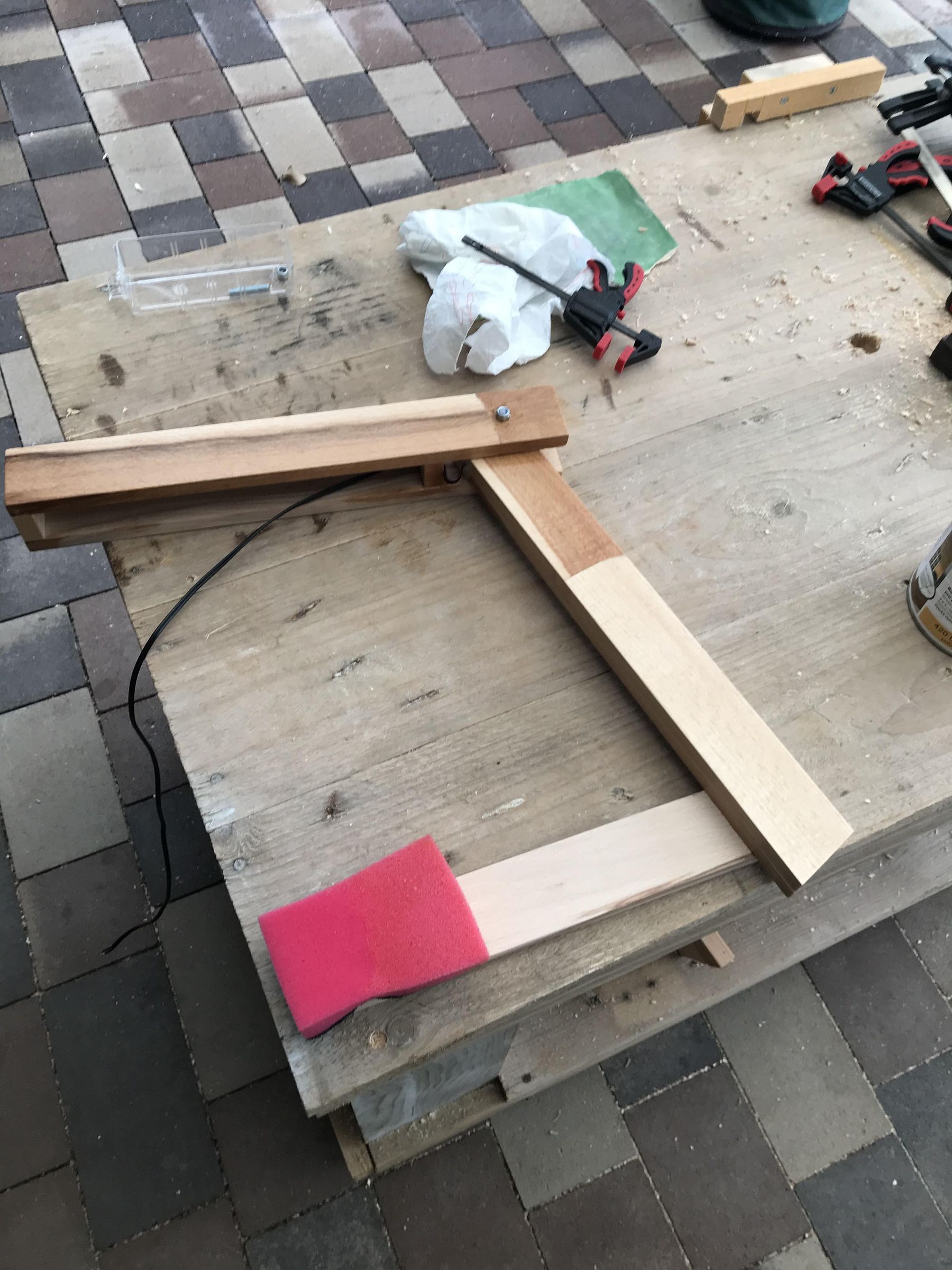 Easy Wooden Desk Lamp : 13 Steps (with Pictures) - Instructables