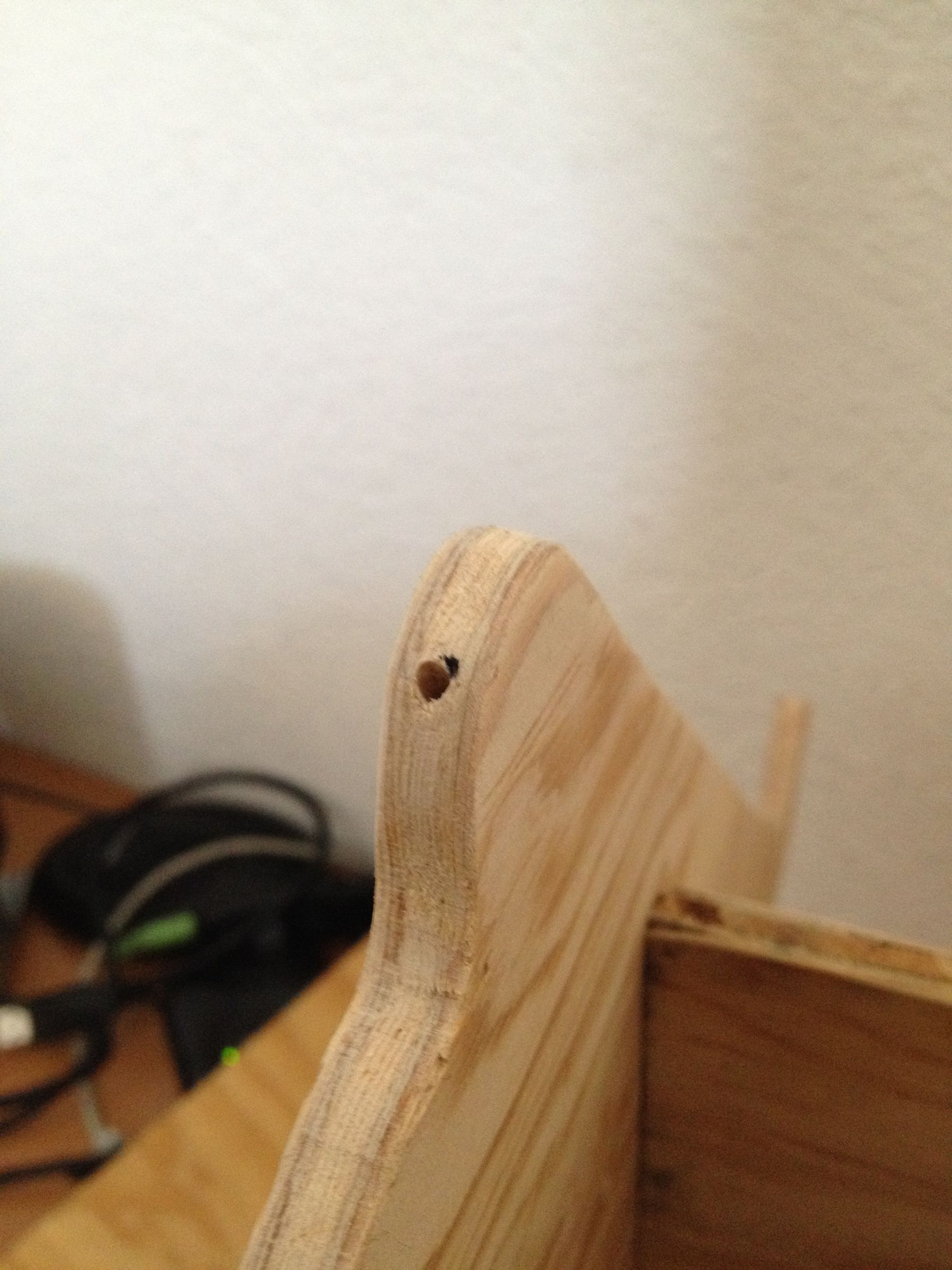 Wood Laptop Stand for Desktop With Fans and Stuff : 5 Steps - Instructables