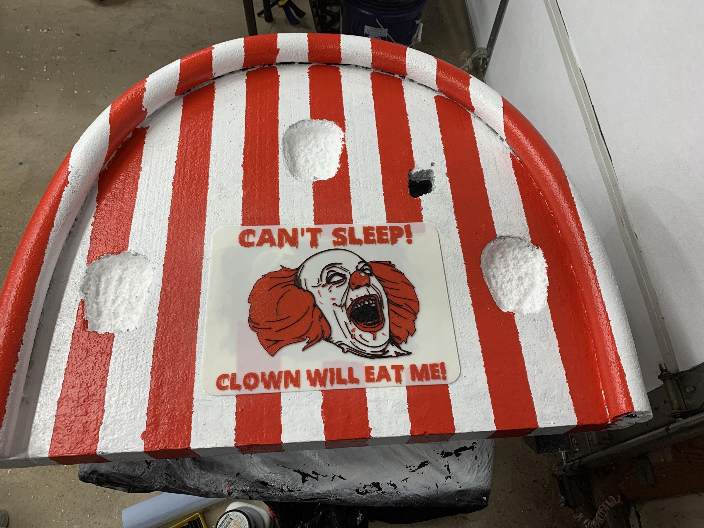 Animated Clown Sign : 7 Steps - Instructables