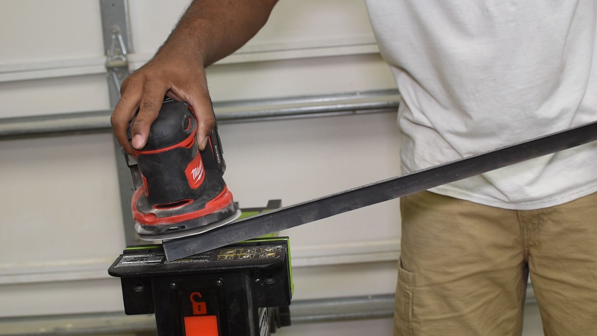 How to Make a Circular Saw Crosscut Jig and Router Guide 2 in 1 : 9 ...