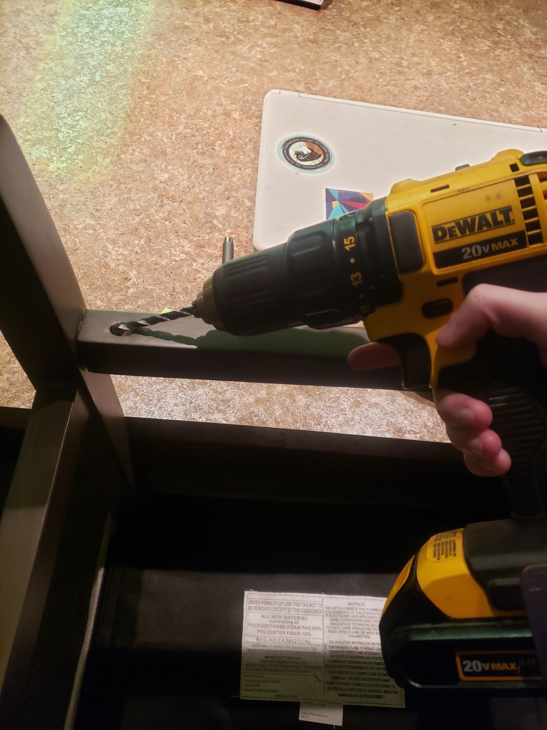 How to Assemble and Use a Cordless Power Drill : 10 Steps - Instructables