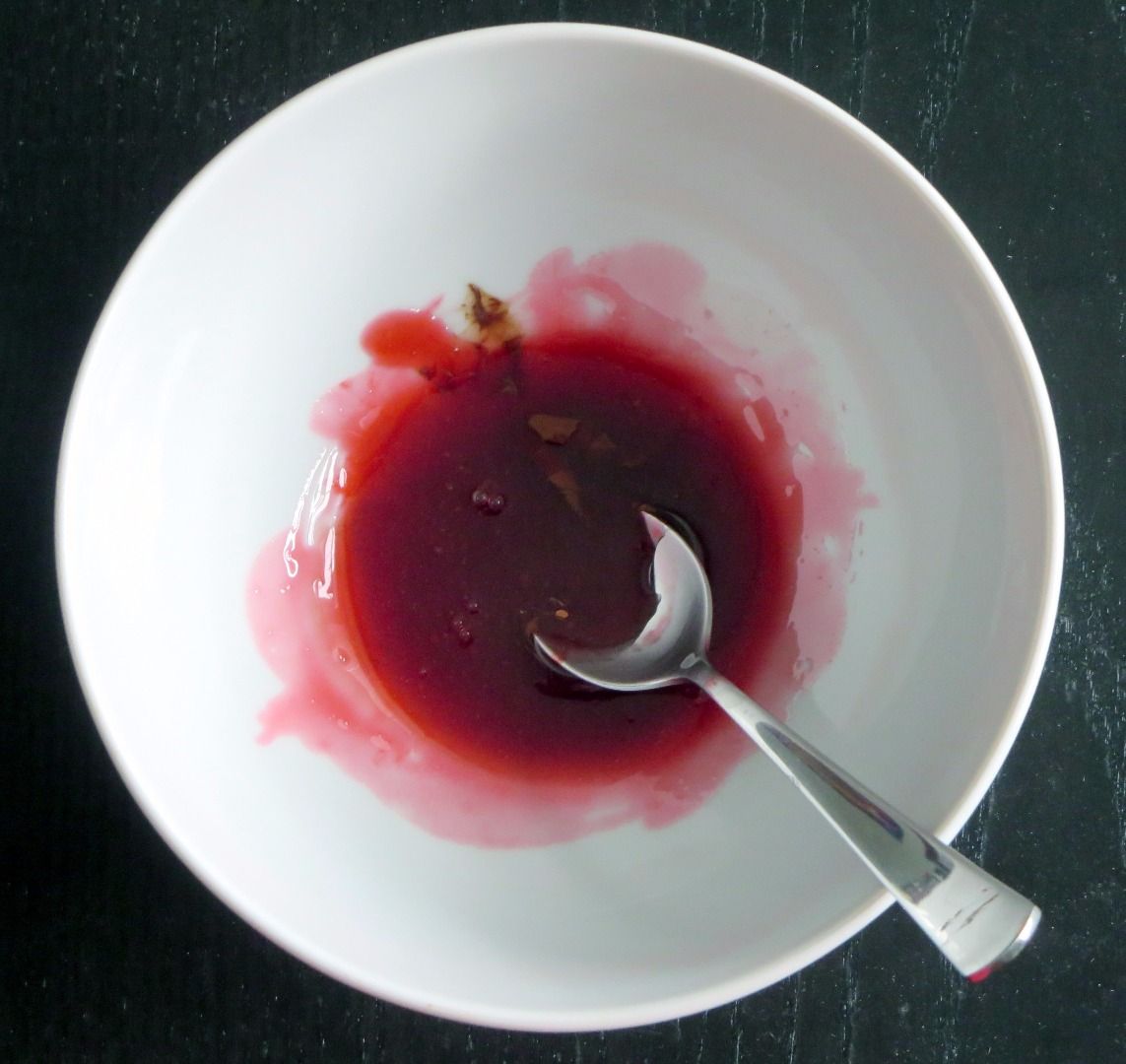 Raspberry Chocolate "Blood" Sauce : 3 Steps (with Pictures) - Instructables